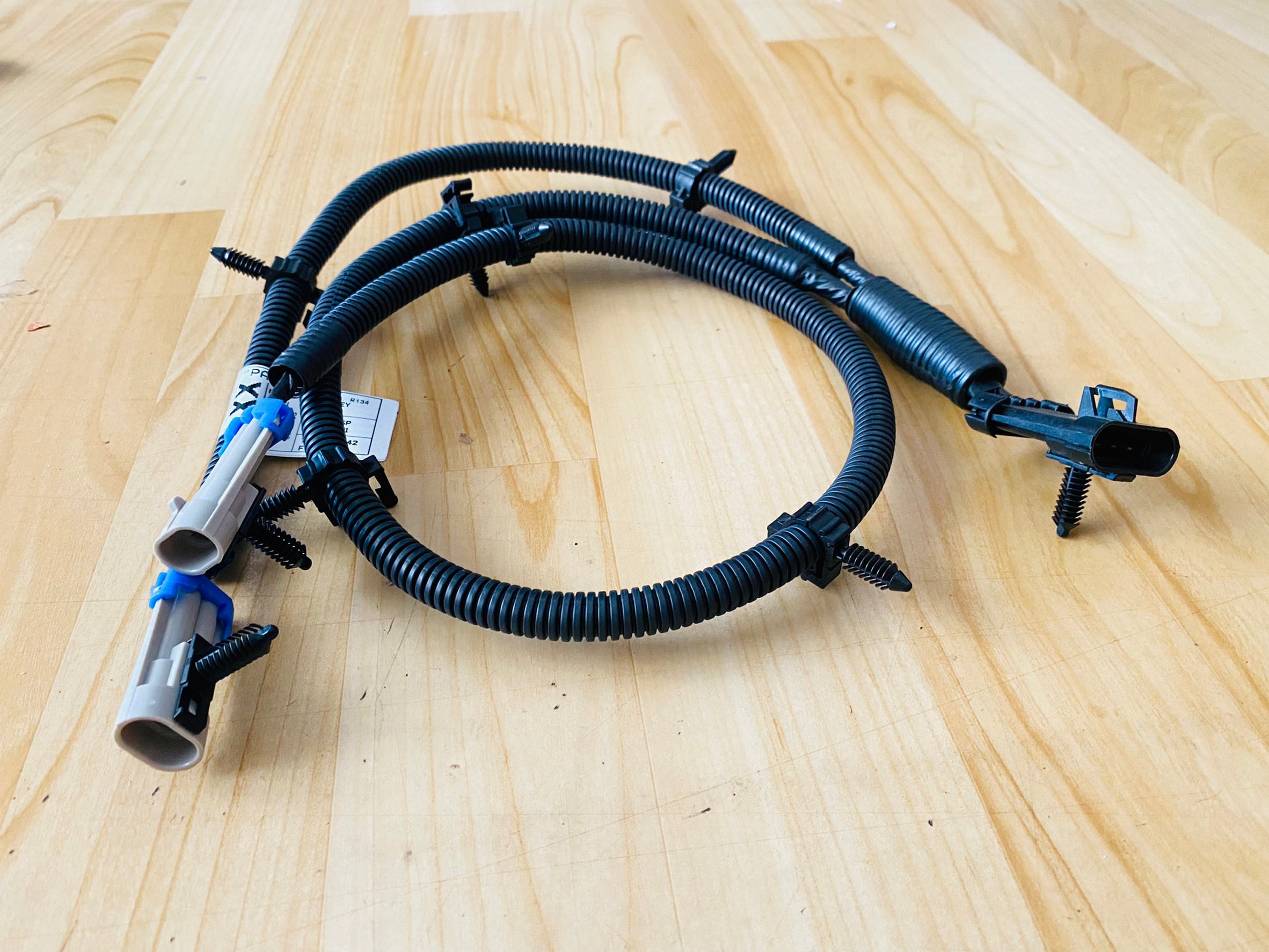 สายสัญญาณ ABS Sensor ล้อหลัง Chevrolet Captiva C100,C140 ปี 2007 - 2018 ...