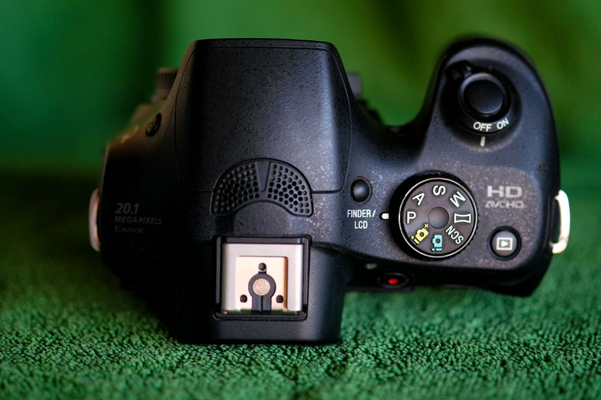 SONY Alpha A3000 (A3500) Digital Camera E-mount 20.1MP Black body ตัว ...