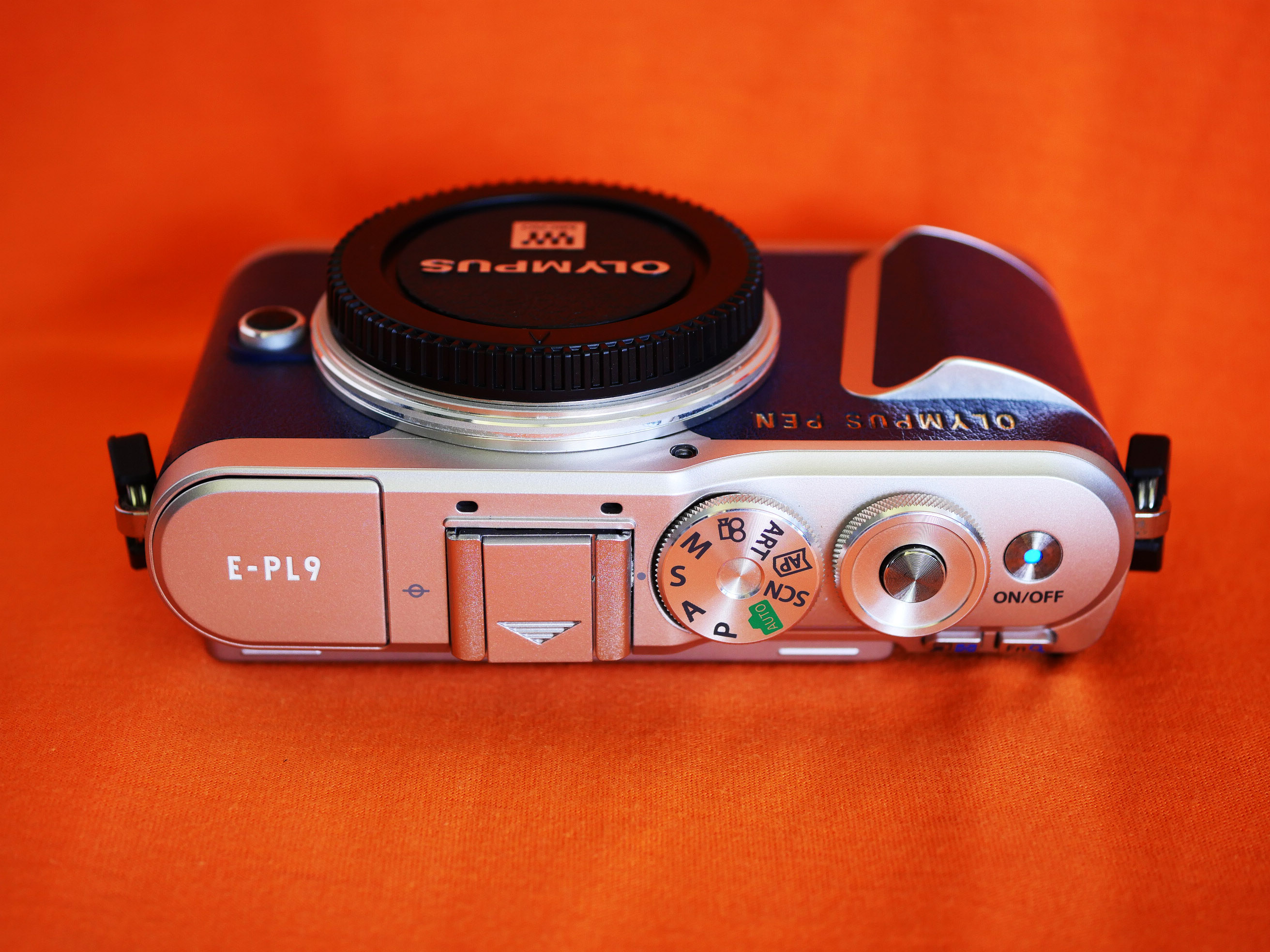 Olympus Pen E-PL9 BT Wi-Fi Navy Blue Body ตัวกล้อง 4K Video WiFi EP-L9 ...