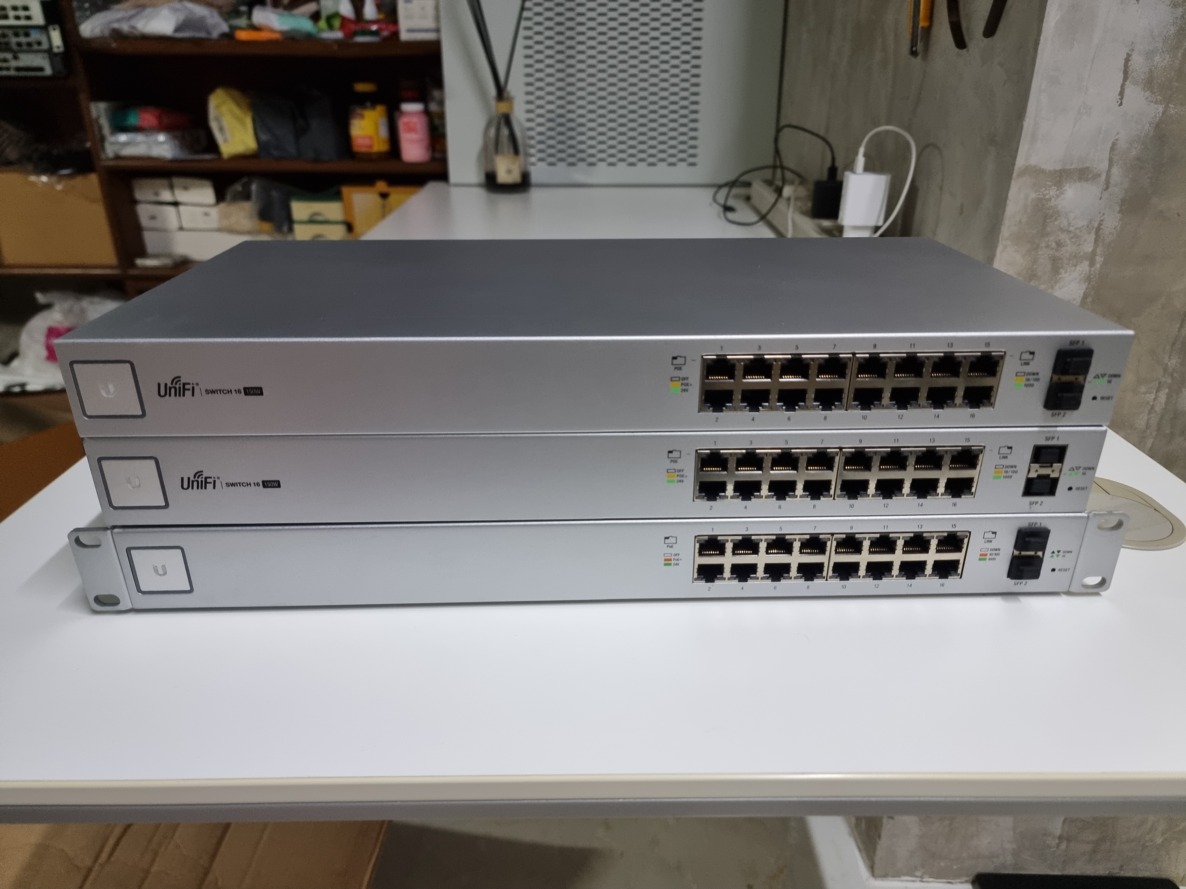 Switch Ubiquiti Unifi US Gigabit Poe - iAi Network Shop - ThaiPick