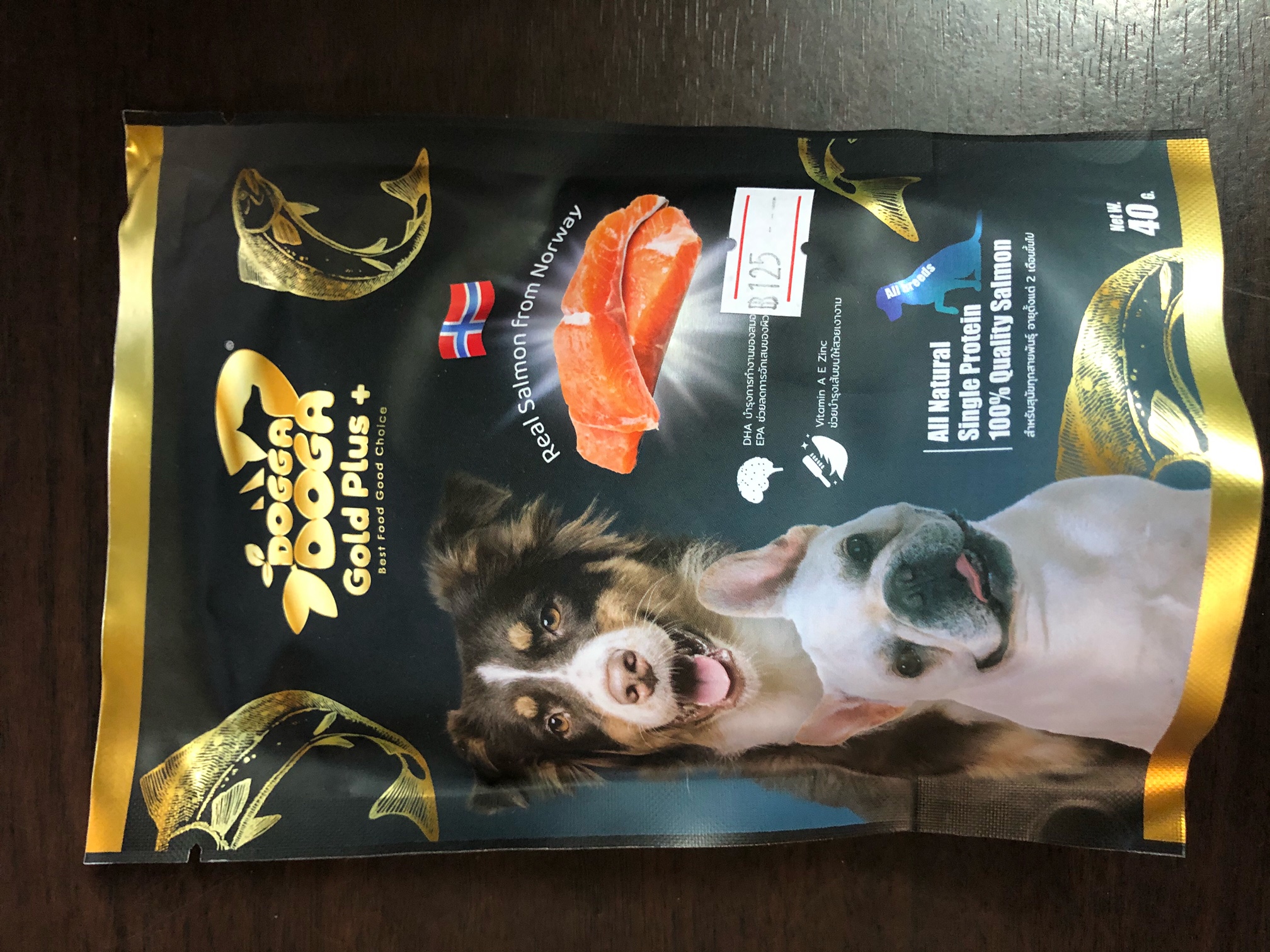 Dogga Doga Gold Plus เนื้อปลาแซลมอนอบแห้ง(Real salmon from Norway) 40g ...