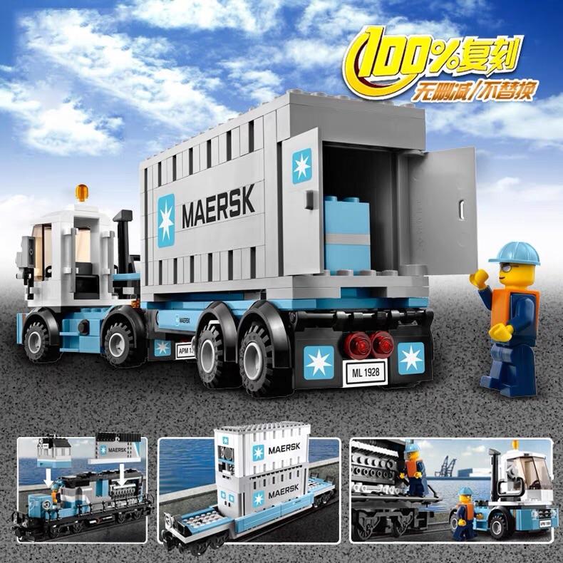 Lego Ace 91006 Creative Series Maersk Train 10219 Assembled Building ...