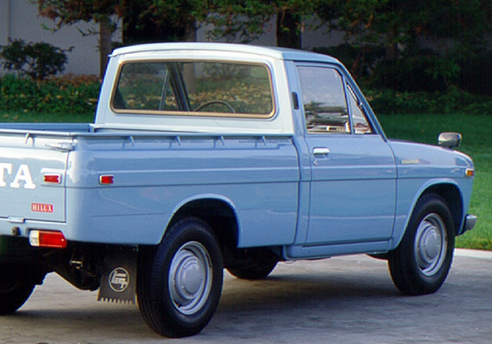 ไฟท้ายคุณภาพดี (ดวงไฟ+สายไฟ) สำหรับ โตโยต้า ไฮลักซ์ RN10 ปิคอัพ เลนส์ 3 ...