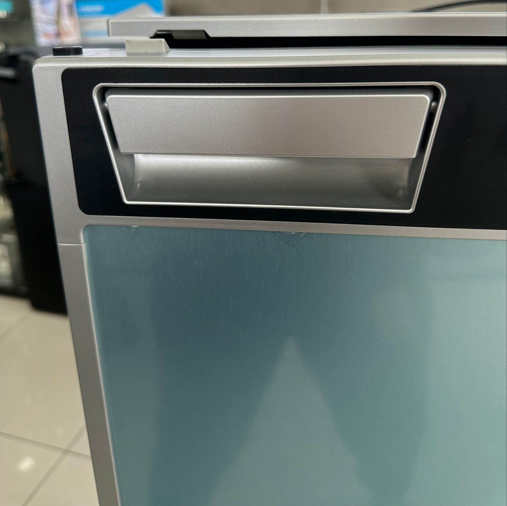 Freucamp SVR 85L ตู้เย็นสำหรับ Commercial Vehicle RV Boat - Motorhomes ...