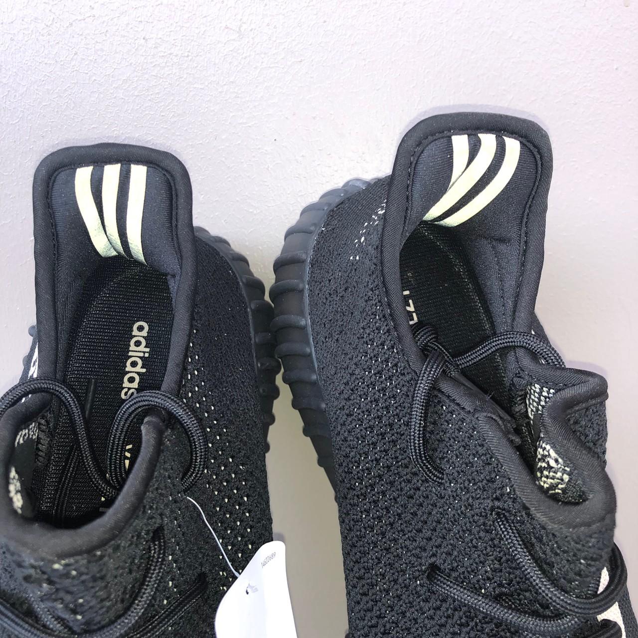 Adidas Yeezy Boost 350 V2 Oreo - Converse.PC - ThaiPick