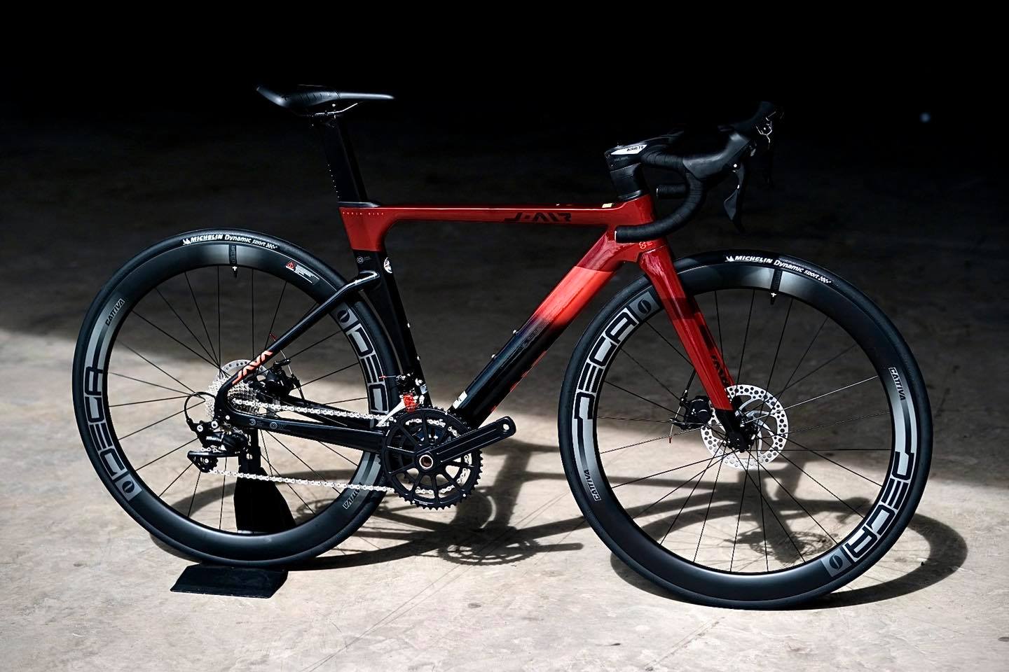 [ผ่อน 0%]จักรยานเสือหมอบ JAVA Fuoco 5 Disc เฟรมคาร์บอน ล้อคาร์บอน แฮนด์ ...