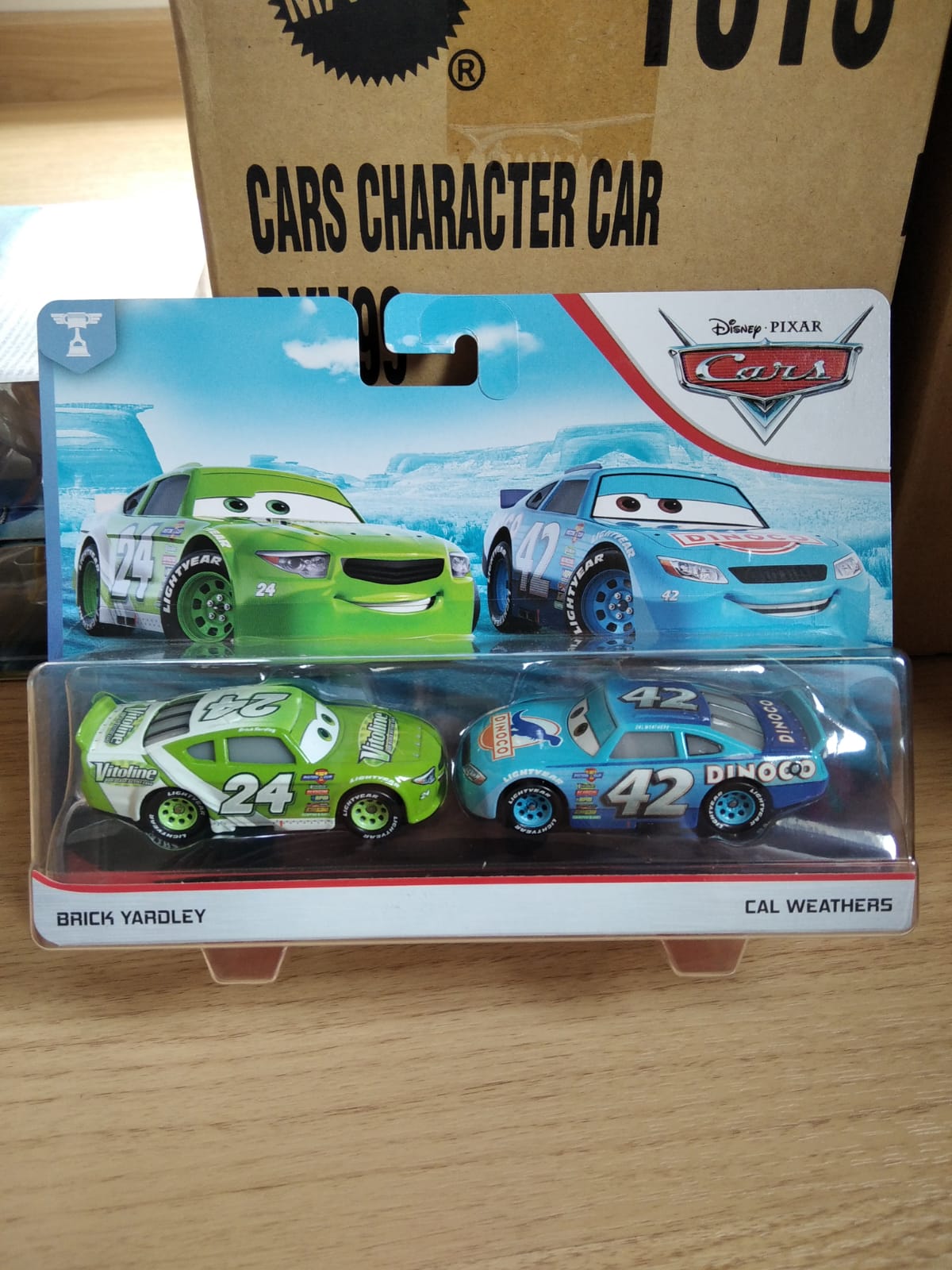 Disney Cars Diecast Herb Curbler & Michael Rotor - Disney cars - ThaiPick