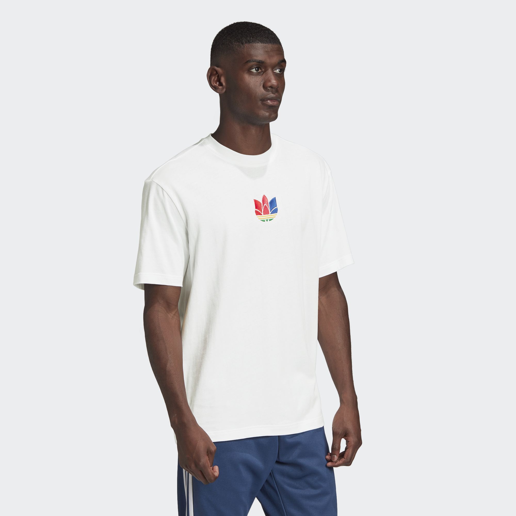 adidas ORIGINALS 3D Trefoil Graphic Tee ผู้ชาย สีขาว GE0828 - adidas ...