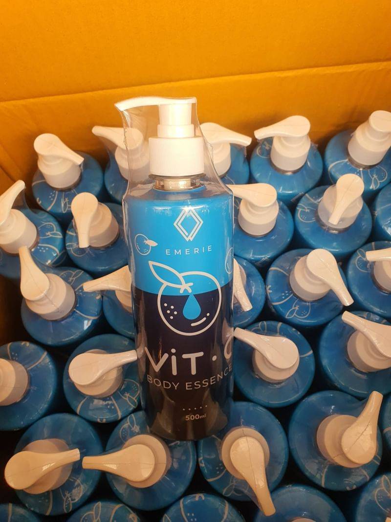 โลชั่น Vit c พัชชา โลชั่นตัวดัง TIKTOK EMERIE Vit C Body Essence ให้ ...