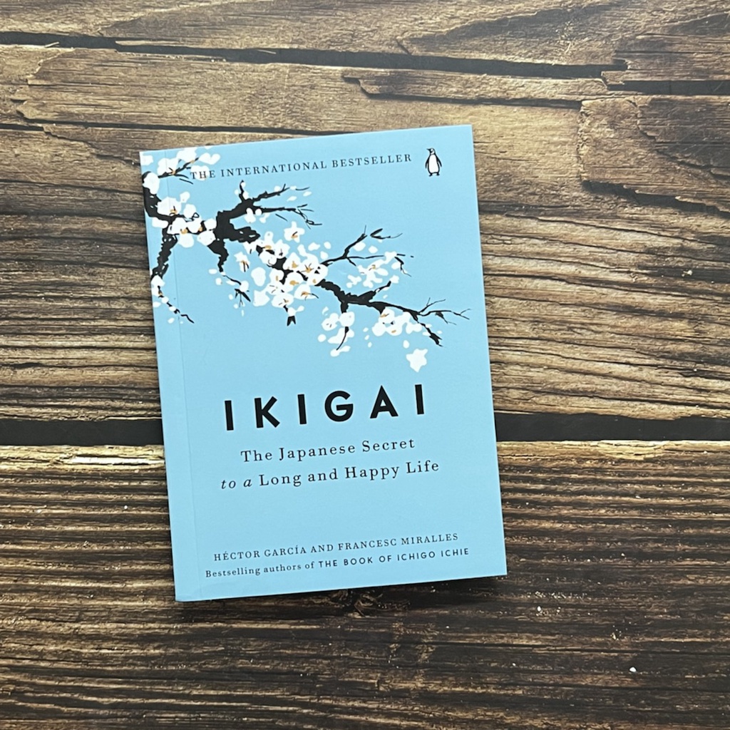 现货 【Brandnew】หนังสือภาษาอังกฤษ IKIGAI THE JAPANESE SECRET TO A LONG AND ...