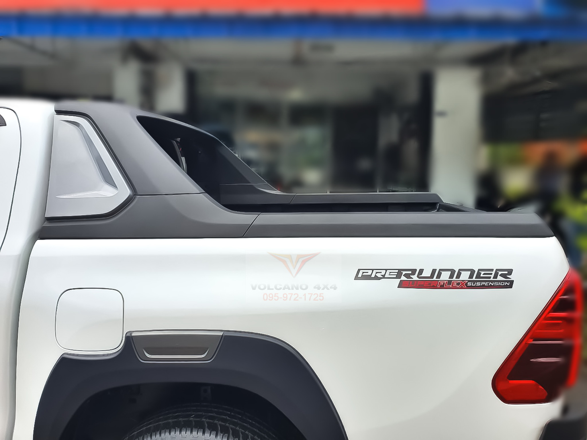 โรลบาร์ รีโว่ ร็อคโค่ revo rocco แบบทรงห้าง สำหรับรถ4 ประตู Revo rocco ...