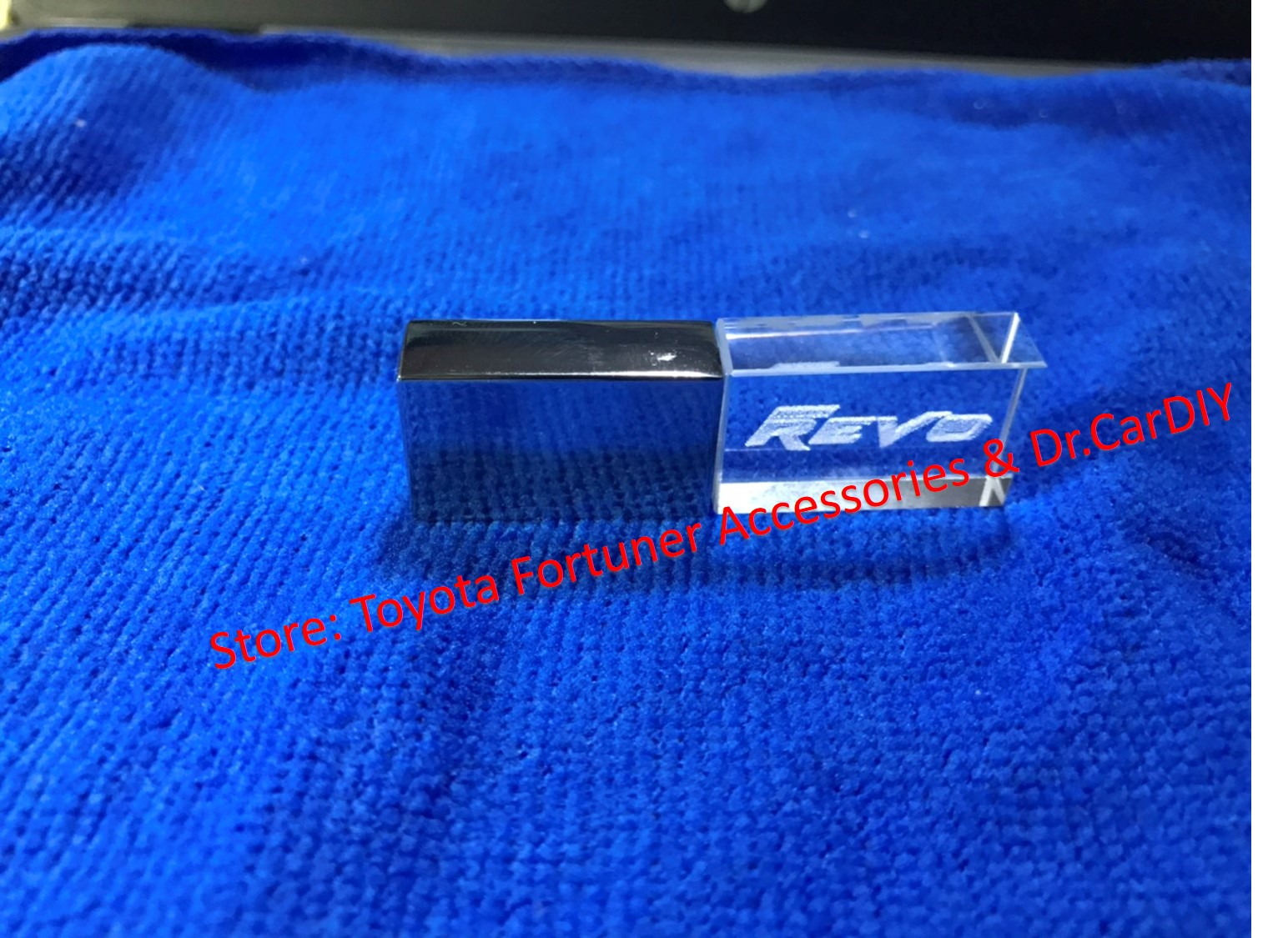 USB flash drive (Sandisk) 16GB Logo New Fortuner LEGENDER REVO ไฟสีน้ำ ...