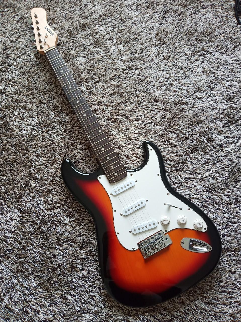 กีตาร์ไฟฟ้า ION ST (ชมคลิปรีวิว) - Sayang Guitar shop - ThaiPick