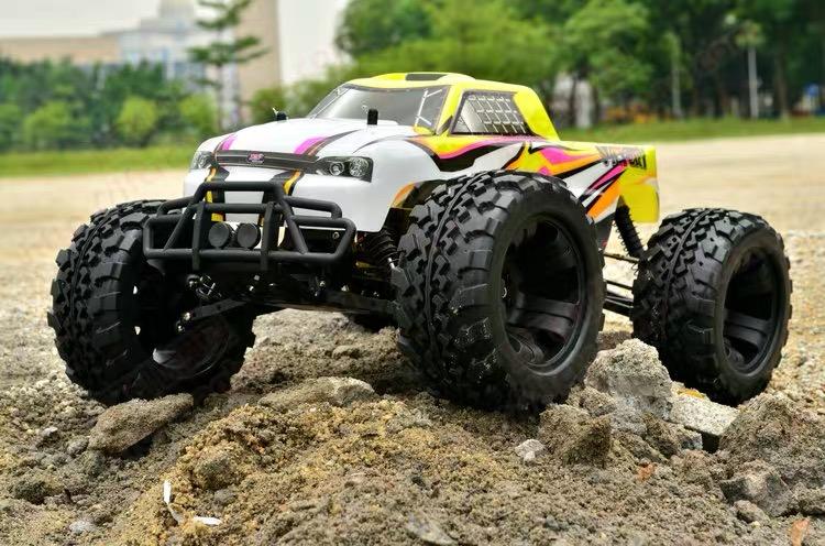 FS Racing 1/10 Scare RC Brushless motor car warterproof Bigfoot 4WD RC ...