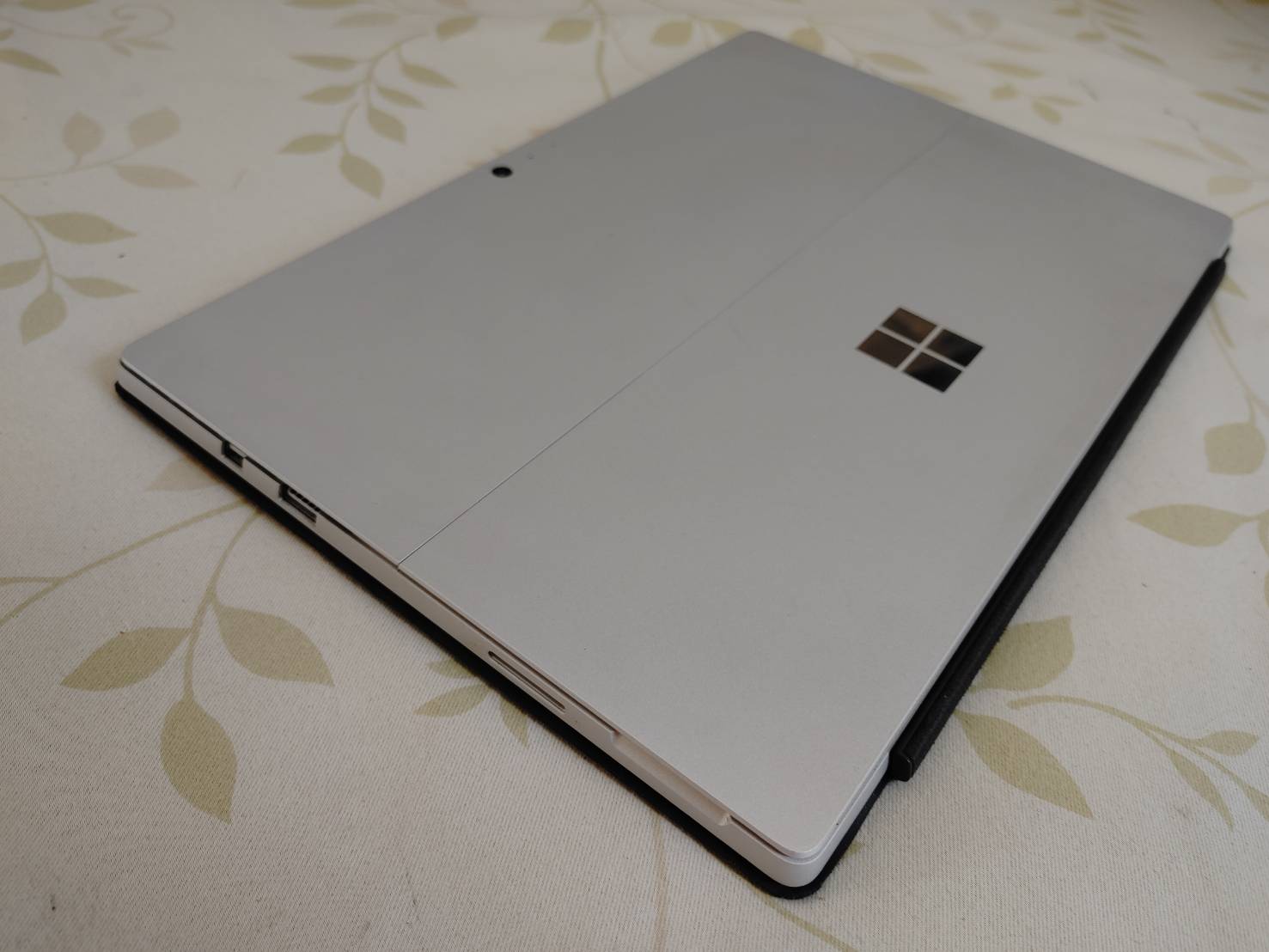 Microsoft Surface Pro 6 Core i5 i7 Ram8GBSSD128 256GB (Used) - Zab'C ...