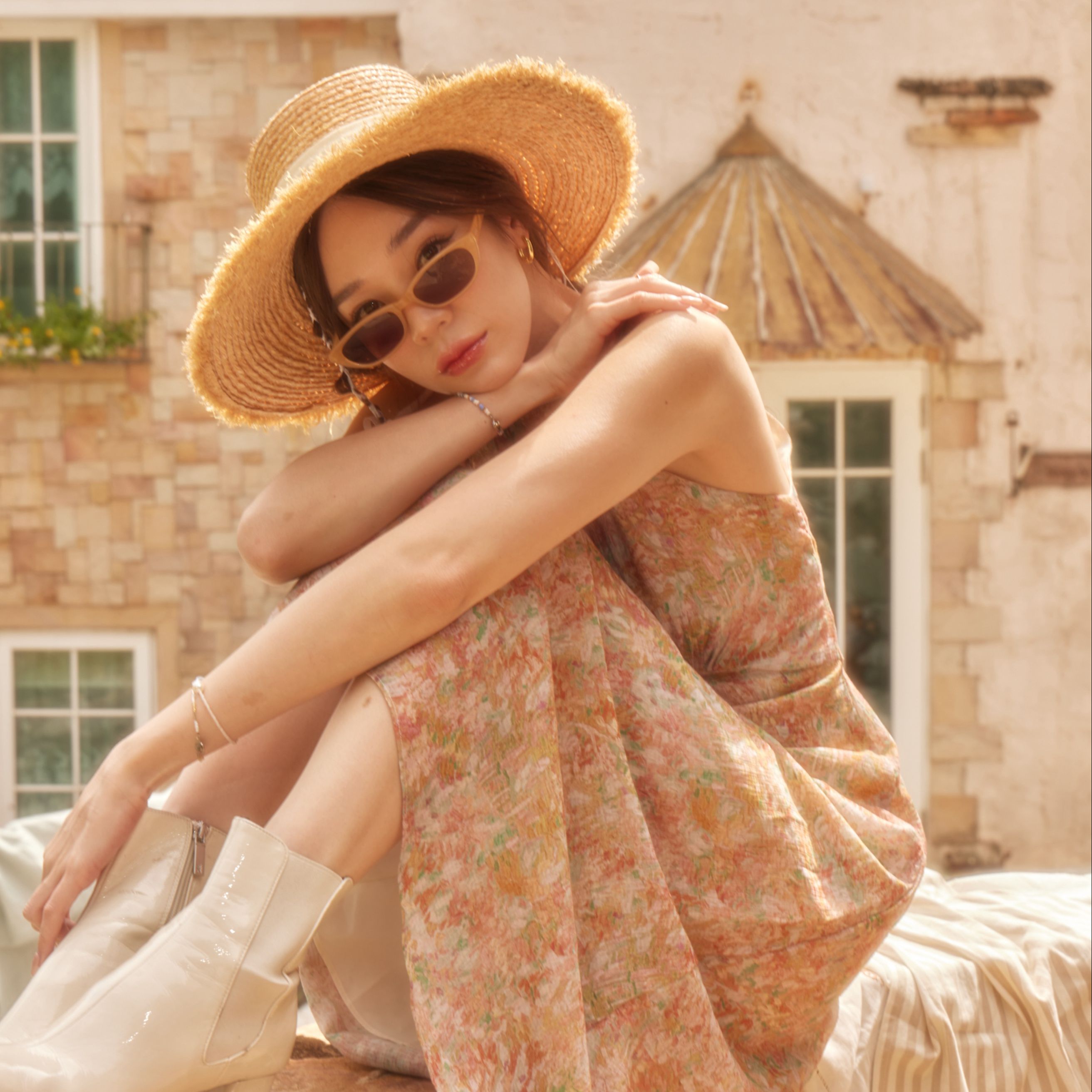lookbooklookbook emily dress red aesthetic ชุดเดรส แขนกุด ...