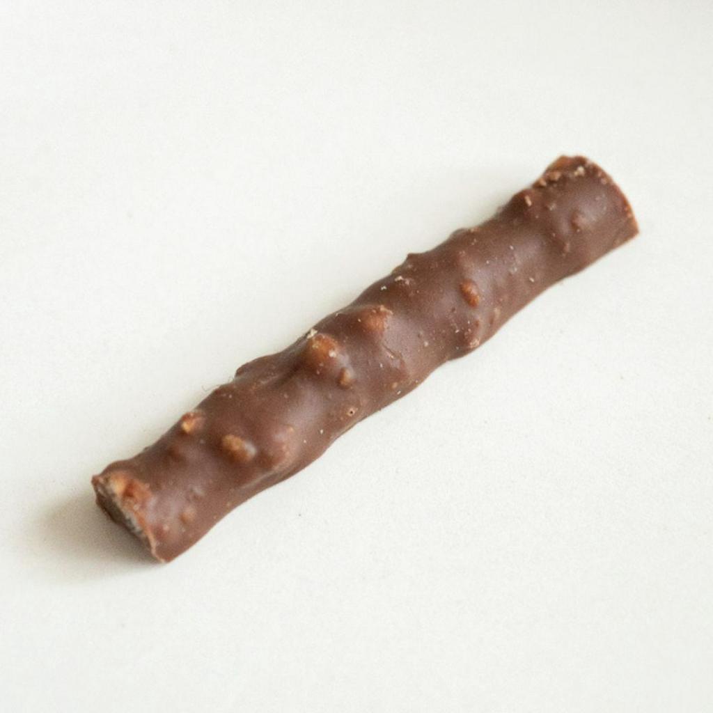 ช็อกโกแลตแท่งรสกาแฟผสมอัลมอนด์ Cronage ของ Morinaga Twig Komeda -116g - AnoneShop ...