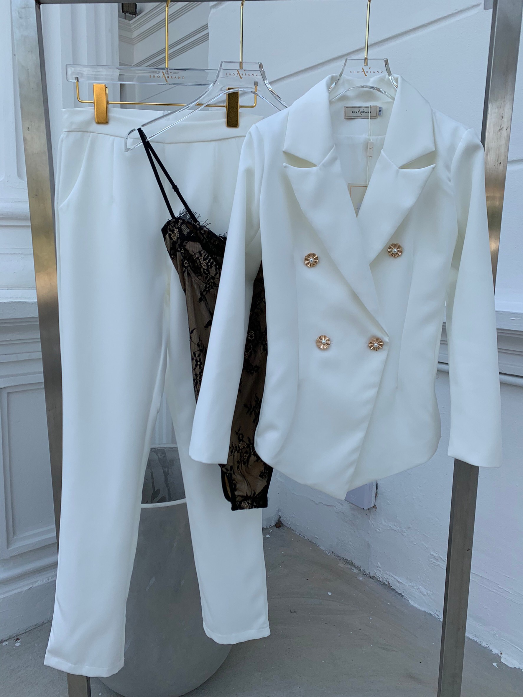 VShop Set สูท+ลูกไม้+กางเกง งานดีงานคุณภาพมาแล้วจ้า ใส่แล้วผอมเพรียวมาก ...