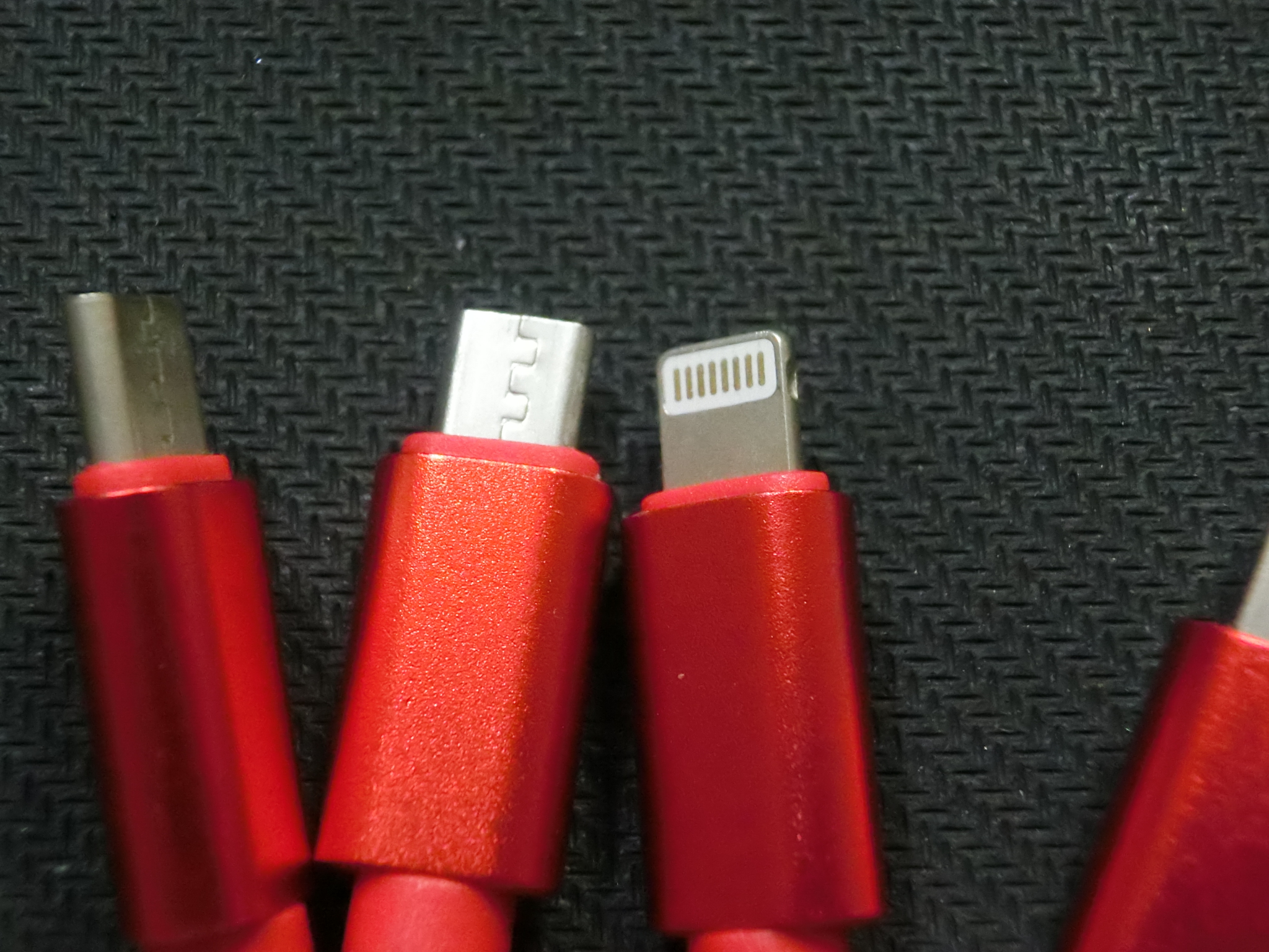 สายชาร์จ 3in1 typeC ios usb - เซเว่นมอลล์ - ThaiPick