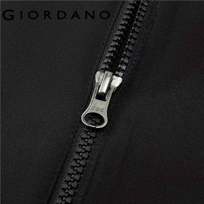GIORDANO Men Jackets Windproof Plain Color Long Sleeve Simple ...
