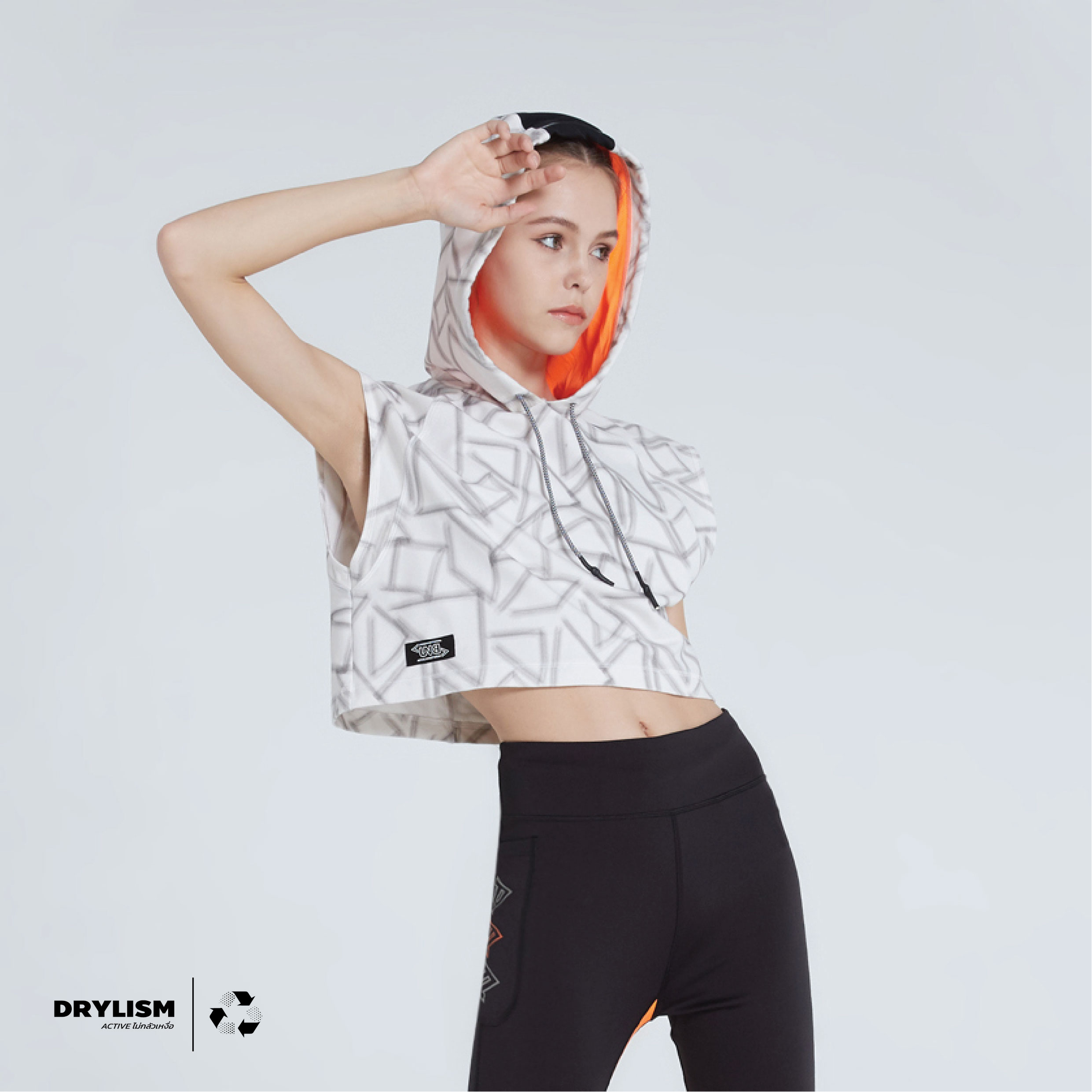 UNBOUND PIT LANE II CROPPED TOP เสื้อครอปมีฮู้ด เสื้อเอวลอย เสื้อฮู้ดแ ...