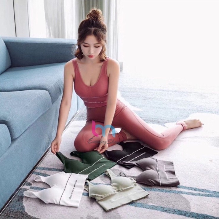 V053 สปอร์ตบราตัวยาว ใส่กระชับ มีฟองน้ำ งานสวย สินค้าล๊อตนี้ สี แดงแตงโม จะไซส์ใหญ่กว่าสินค้าตัว ...