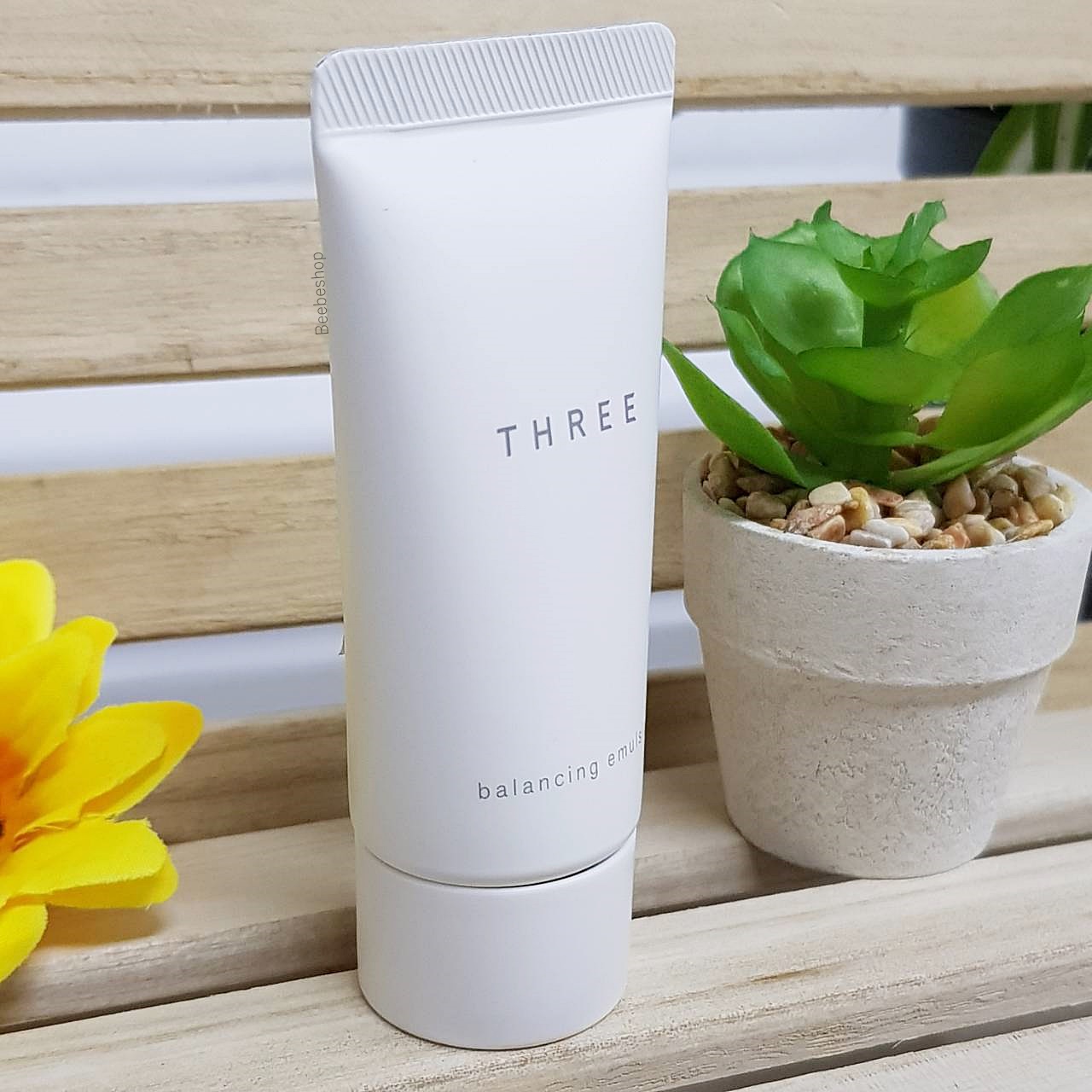 Three Balancing Emulsion R 28ml ผลิต มอยส์เจอร์ไรเซอร์ สูตรน้ำนม 07/ ...