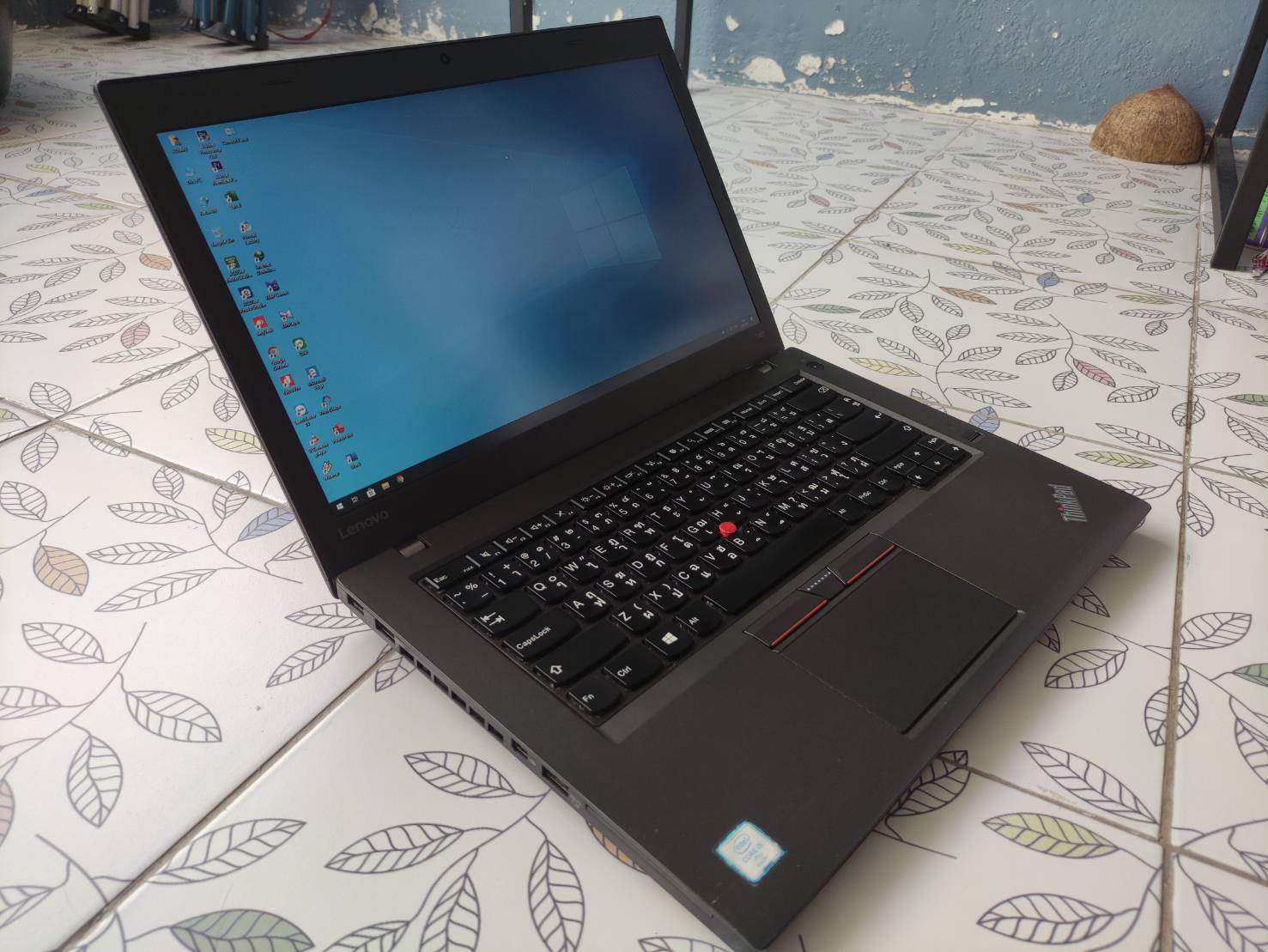 Lenovo Thinkpad T460 vPro i5 gen6 2.4g Ram 8 G HDD ssd 180 G จอ 14 นิ้ว ...