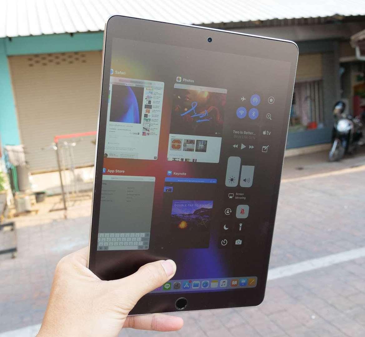 ฟิล์มกระจก แบบด้าน ลดรอยนิ้วมือ FOCUS Anti-fingerprint [TGAF] - iPad ...