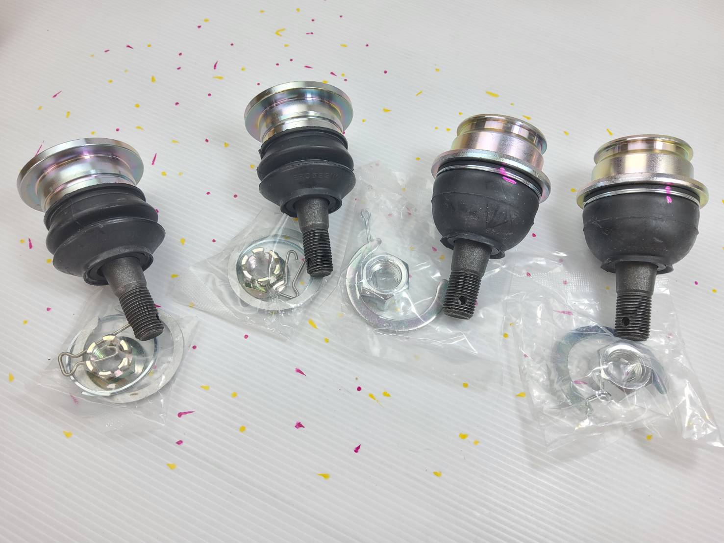 ลูกหมากปีกนกล่าง-บน TOYOTA VIGO REVO FORTUNER#43310-09015(09017),43330 ...