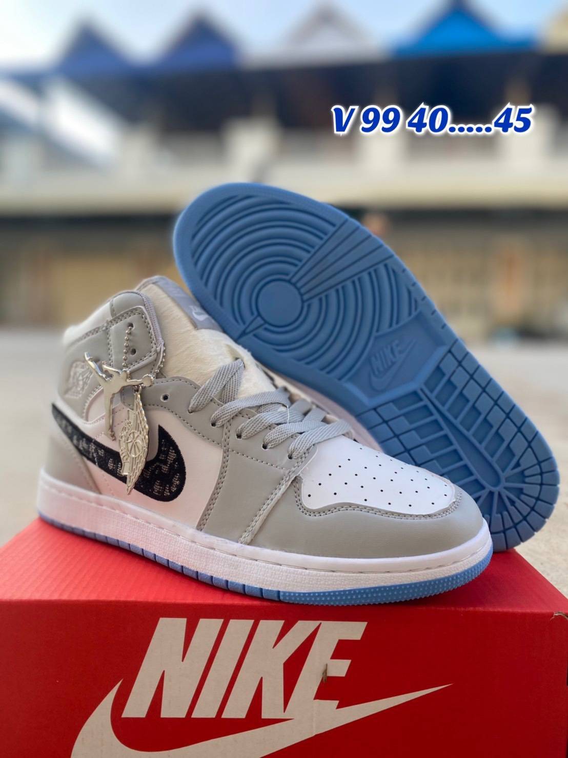 ลด รองเท้าN Air Jordan SIZE*40-45 [พร้อมกล่องและใบเสร็จครบเซต]4สีให้ ...