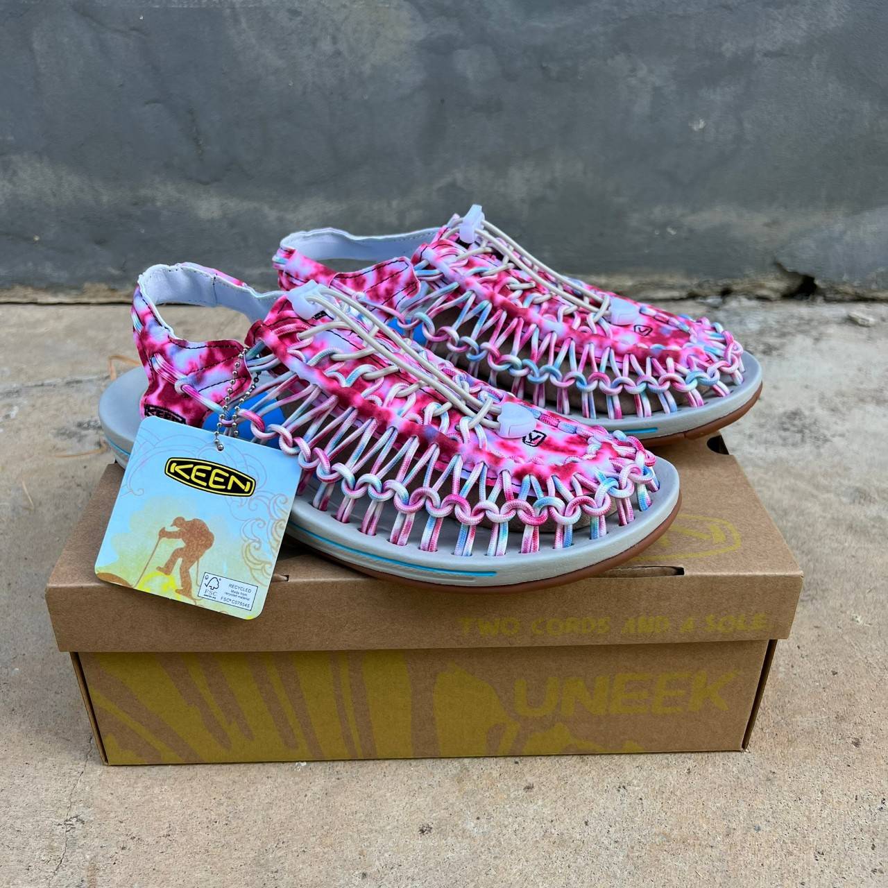 วางขายแล้ว Keen 2 สีใหม่ ซากุระ & ชาไทย สวยจัดจนต้องต่อแถว! เริ่มอันแรก ...