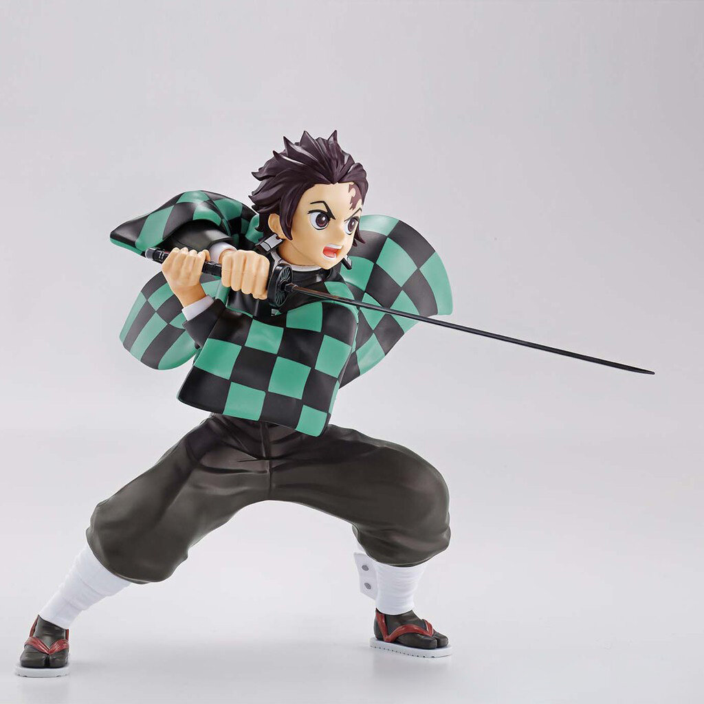 Bandai DEMON SLAYER MODEL KIT KAMADO TANJIRO 4573102609243 D2 ...