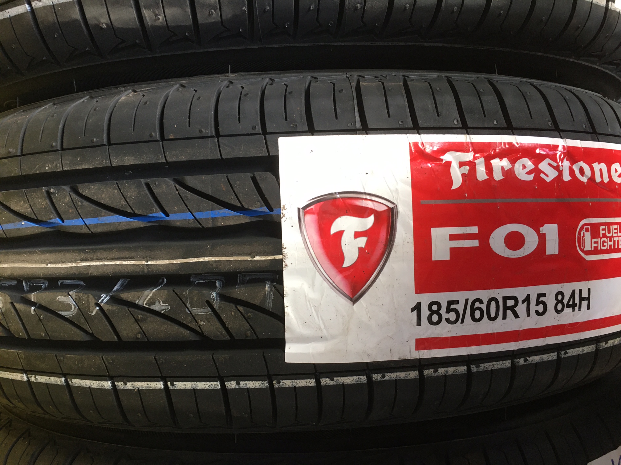 ยาง Firestone F01 185/60R15 (แถมฟรีจุ๊บเติมลมยาง) ยางปี 2022 ราคาต่อ ...