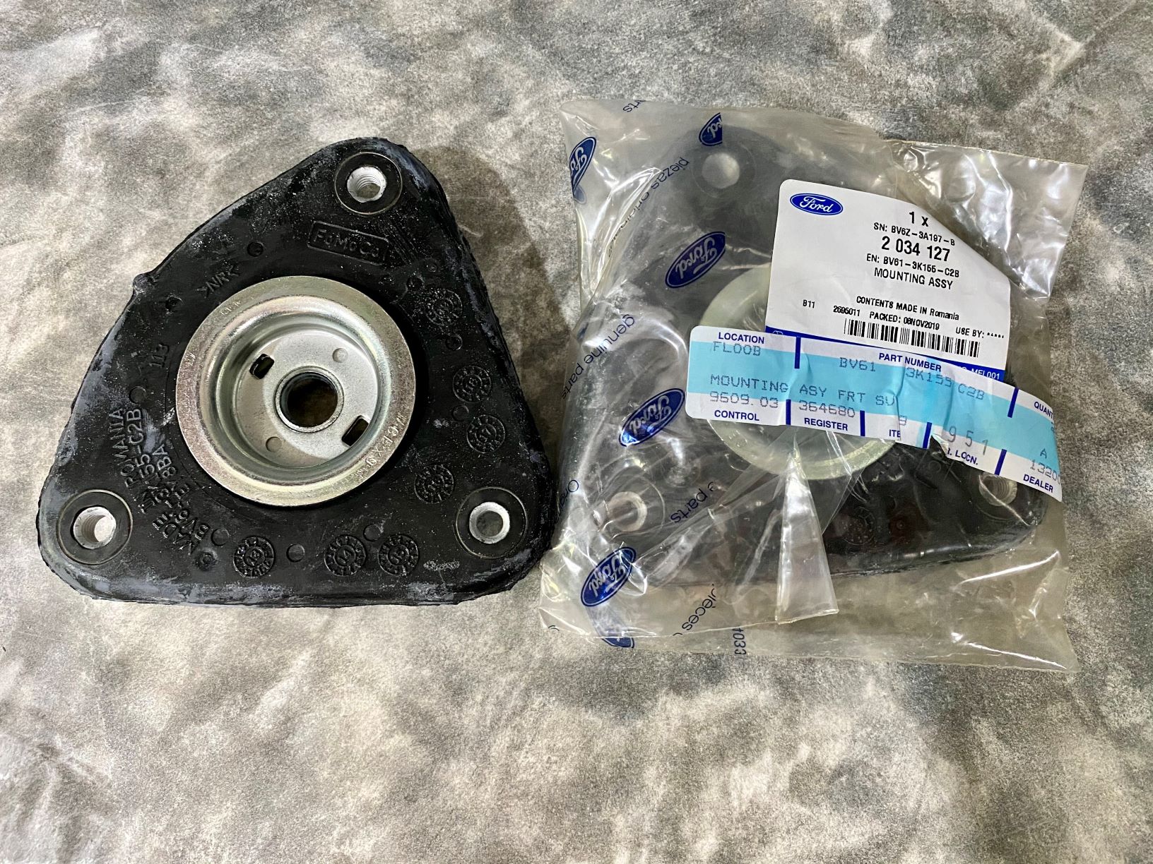 เบ้ายางโช๊คอัพหน้า รถ Ford Focus MK3 ราคาระบุไว้เป็นราคาต่อ1ชิ้น ...