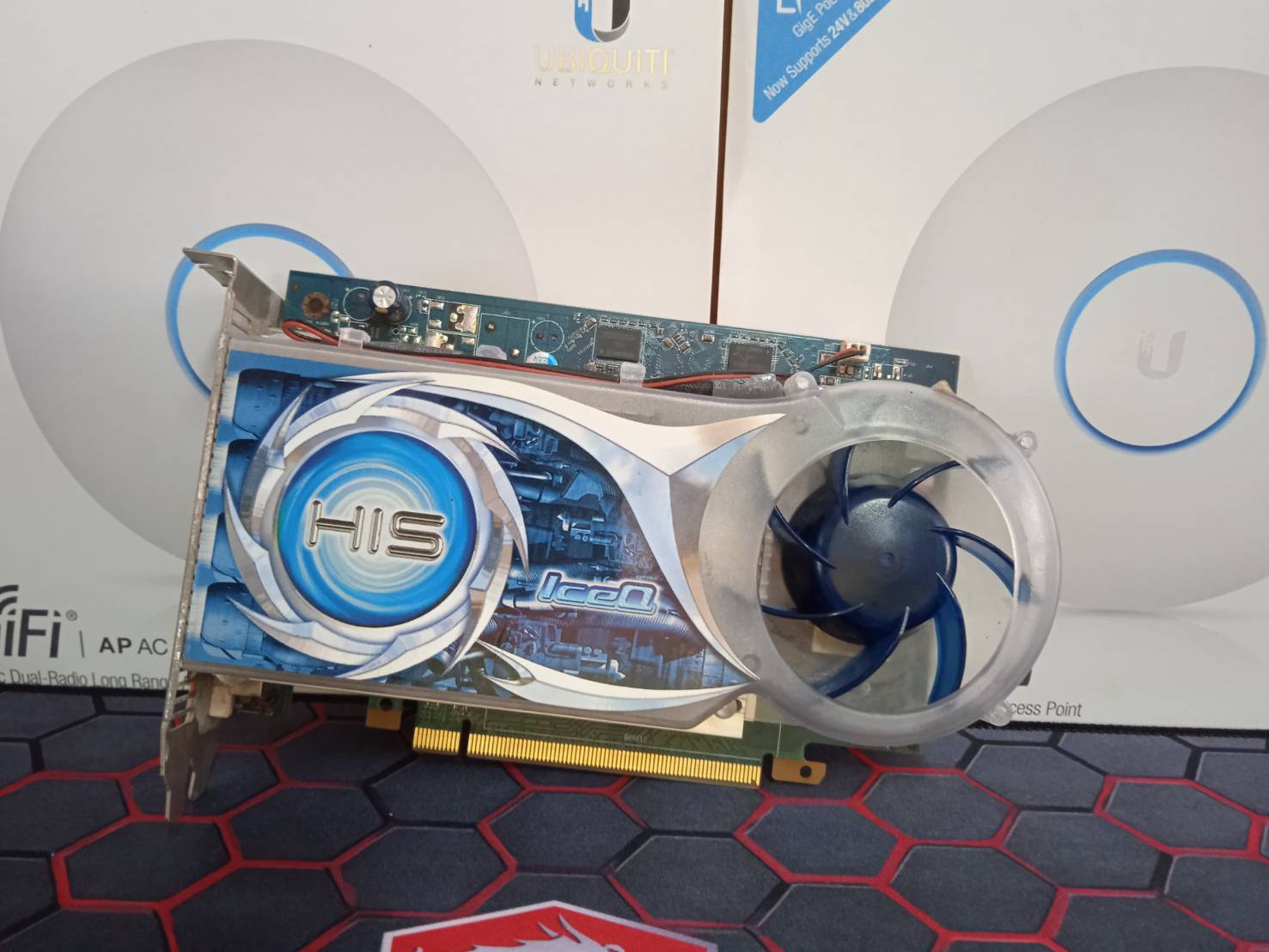 การ์ดจอ HIS ATI Radeon™ HD 5500 2GB DDR3 128Bit สวยๆพร้อมใช้ ใช้งานได้ ...