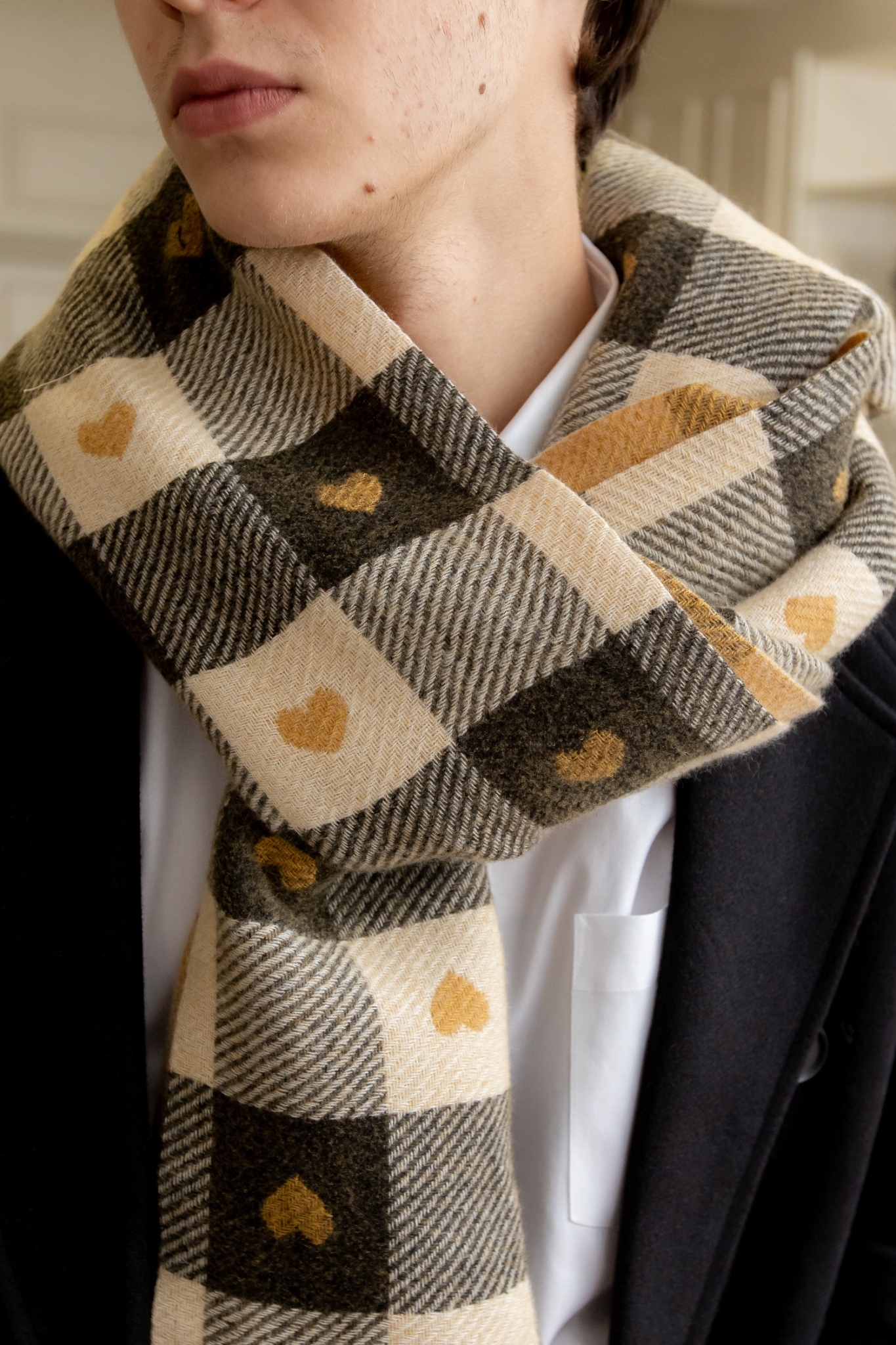 Heart scarf 🍪 ( พร้อมส่งจำนวนจำกัด ) | Lazada.co.th
