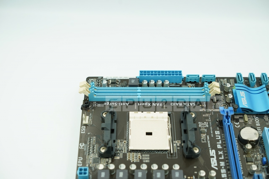 โปรมัดรวม A8-3800 + HD 6550D | FM1 F1A55-M เมนบอร์ดพร้อม CPU A8-3800 ...