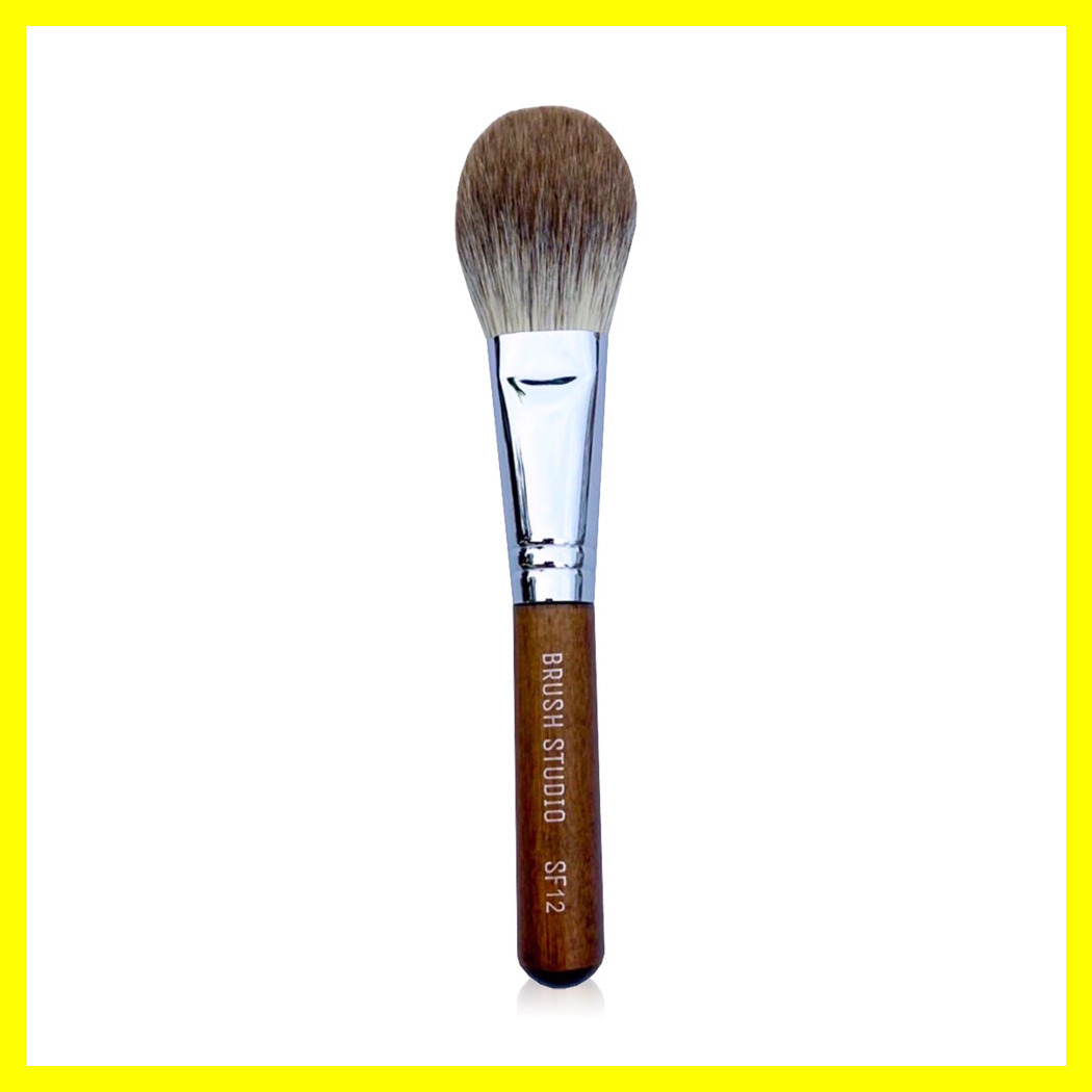 BRUSH STUDIO SF12 Silver Fox Powder Brush 1pcs - KONNIE&COCO - ThaiPick