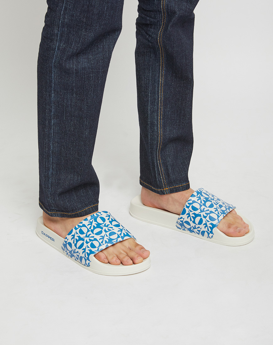 DAPPER x LEISURE PROJECTS รองเท้าแตะ Mosaic Tile Pool Slide Sandals สีฟ้า - DAPPER - ThaiPick