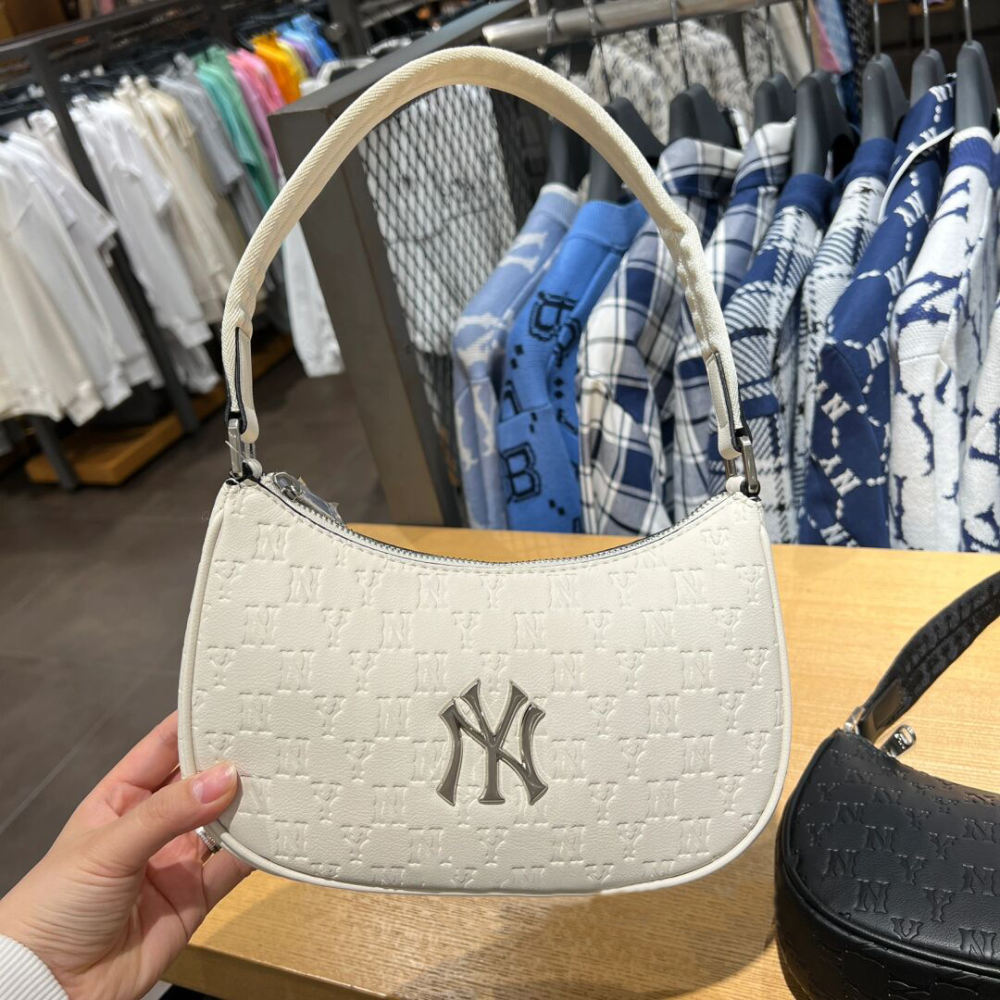 MLB ของแท้ 100 NEW YORK YANKEES Women Bags mlb bag กระเป๋าสะพายข้าง mlb ...
