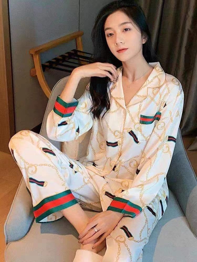 tichada 2222-1 ชุดนอนแขนยาวขายาว คอปก น่ารักๆ ใส่สบายผ้านิ่มไม่เคืองผิว แนวหวานๆ เทียบขนาดสะโพก ...