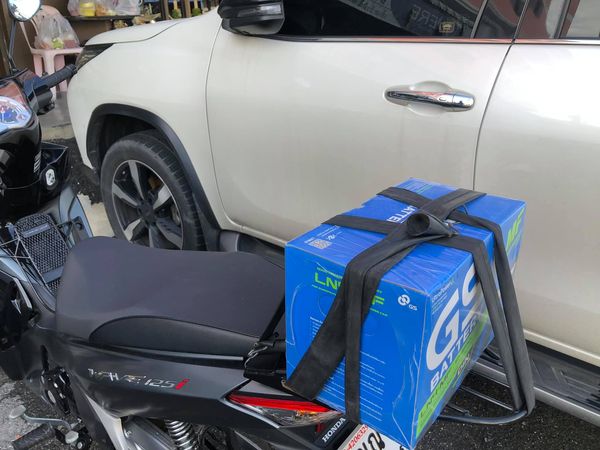 แบตเตอรี่ GS Extra 120 แบตไฮบริด 12 V 80Ah ( ชนิดน้ำ ) กำลังสตาร์ท สูง ( 620 CCA ) สำหรับ กะบะ ...