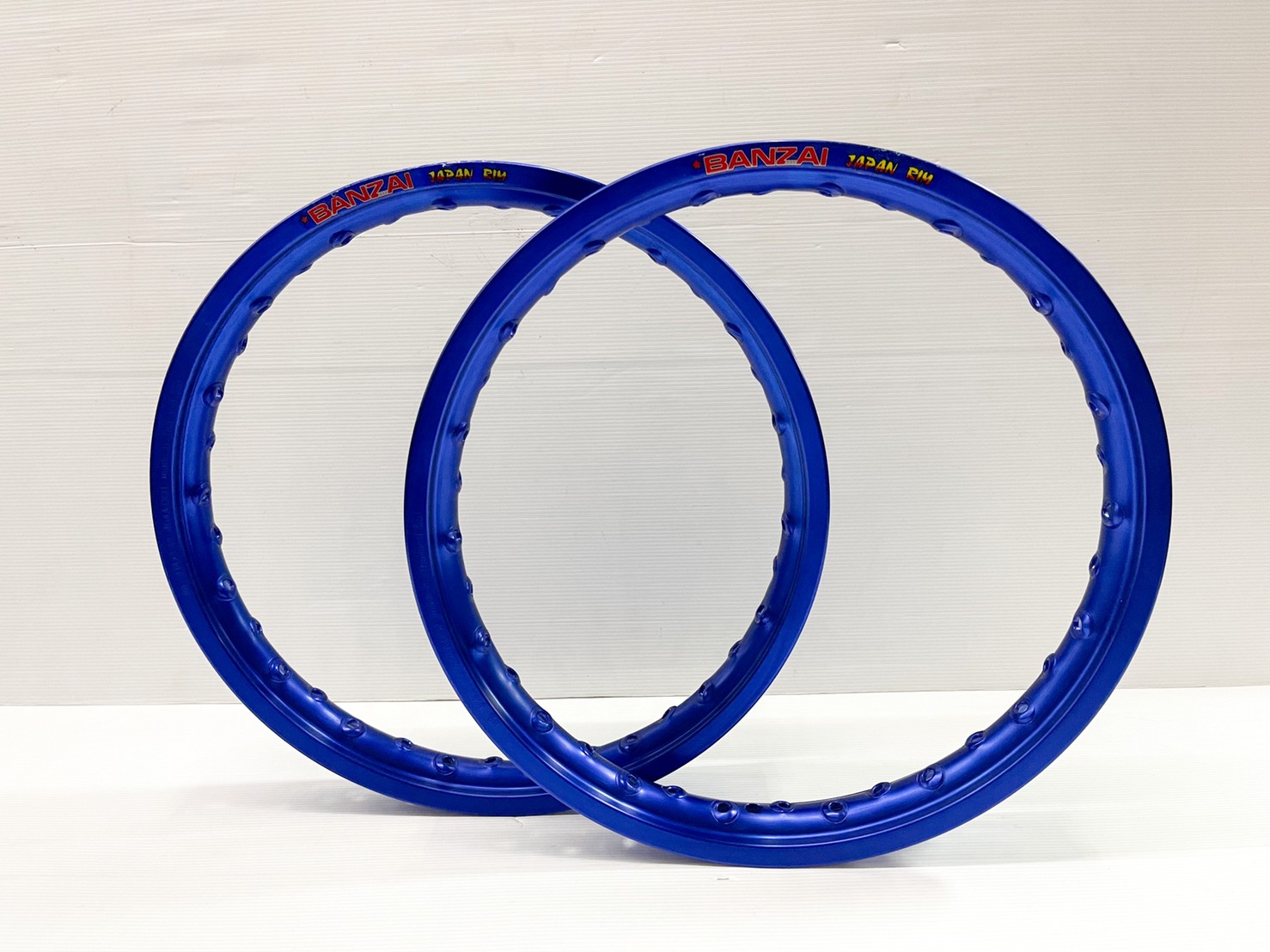 วงล้อ BANZAI 140 ขอบ14 สีน้ำเงิน (ราคาต่อวง) | Lazada.co.th