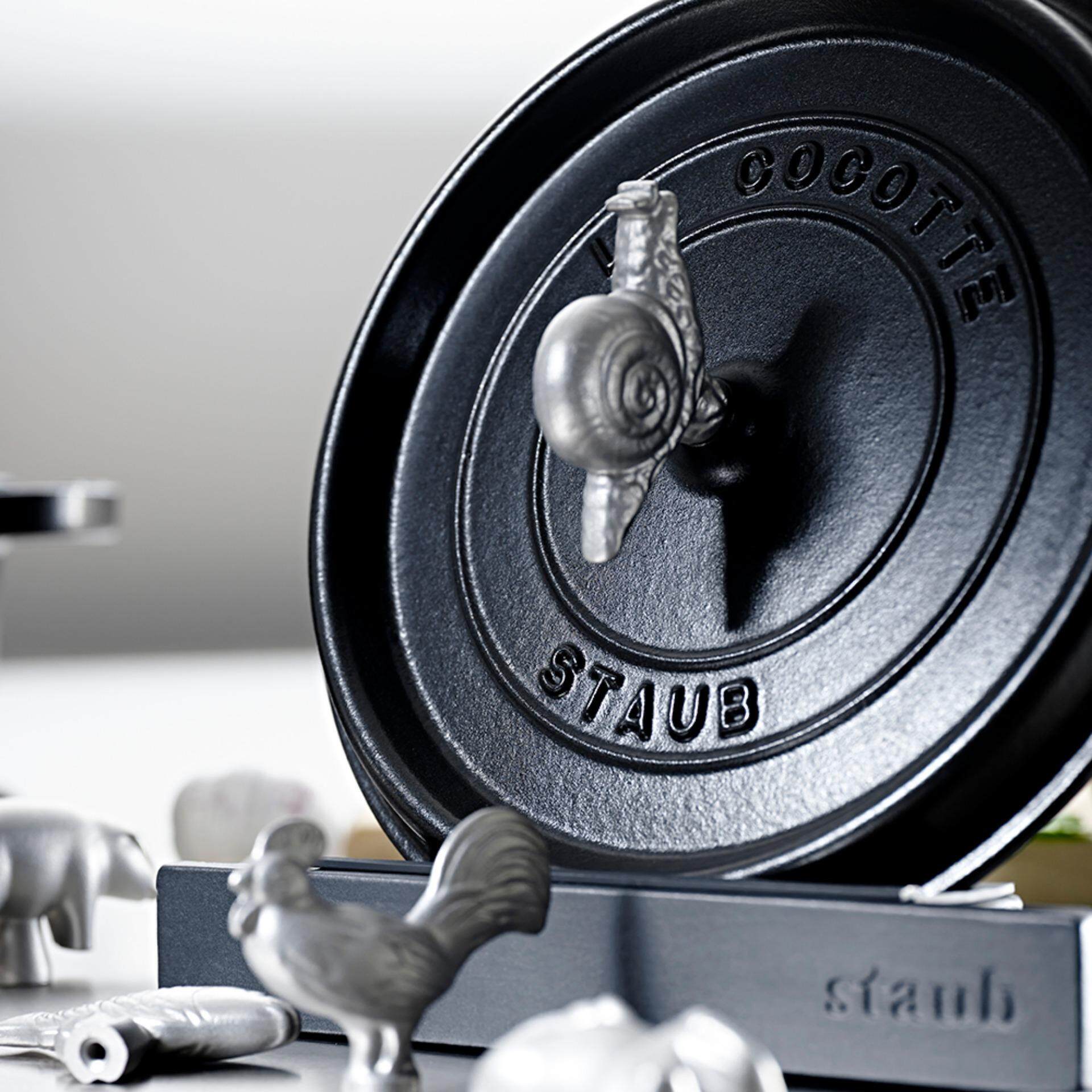 STAUB Knob Cow - Le Creuset และ Zwilling Boutique 001 - ThaiPick