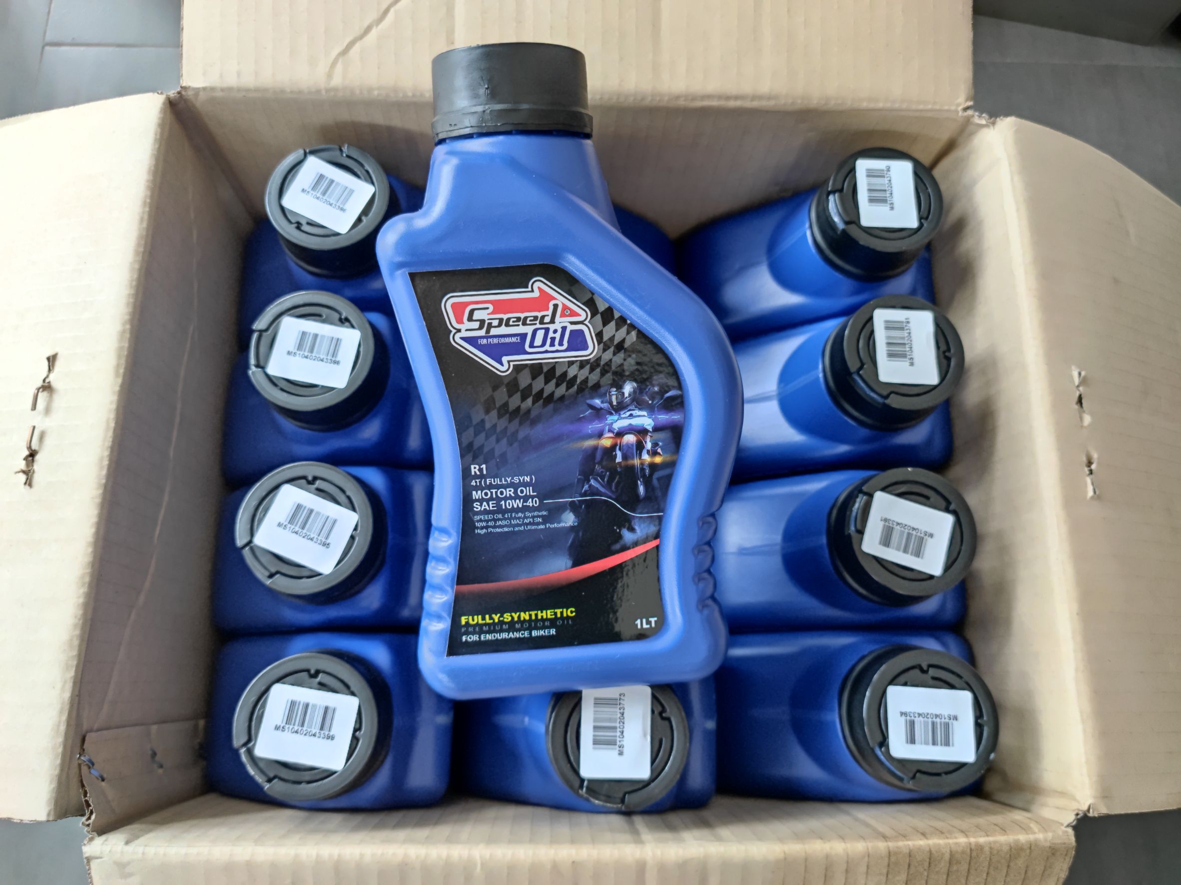 สินค้ายกลัง 1 ลัง มี 12 แกลลอน น้ำมันเครื่อง Speed Oil แบบสังเคราะห์ ...