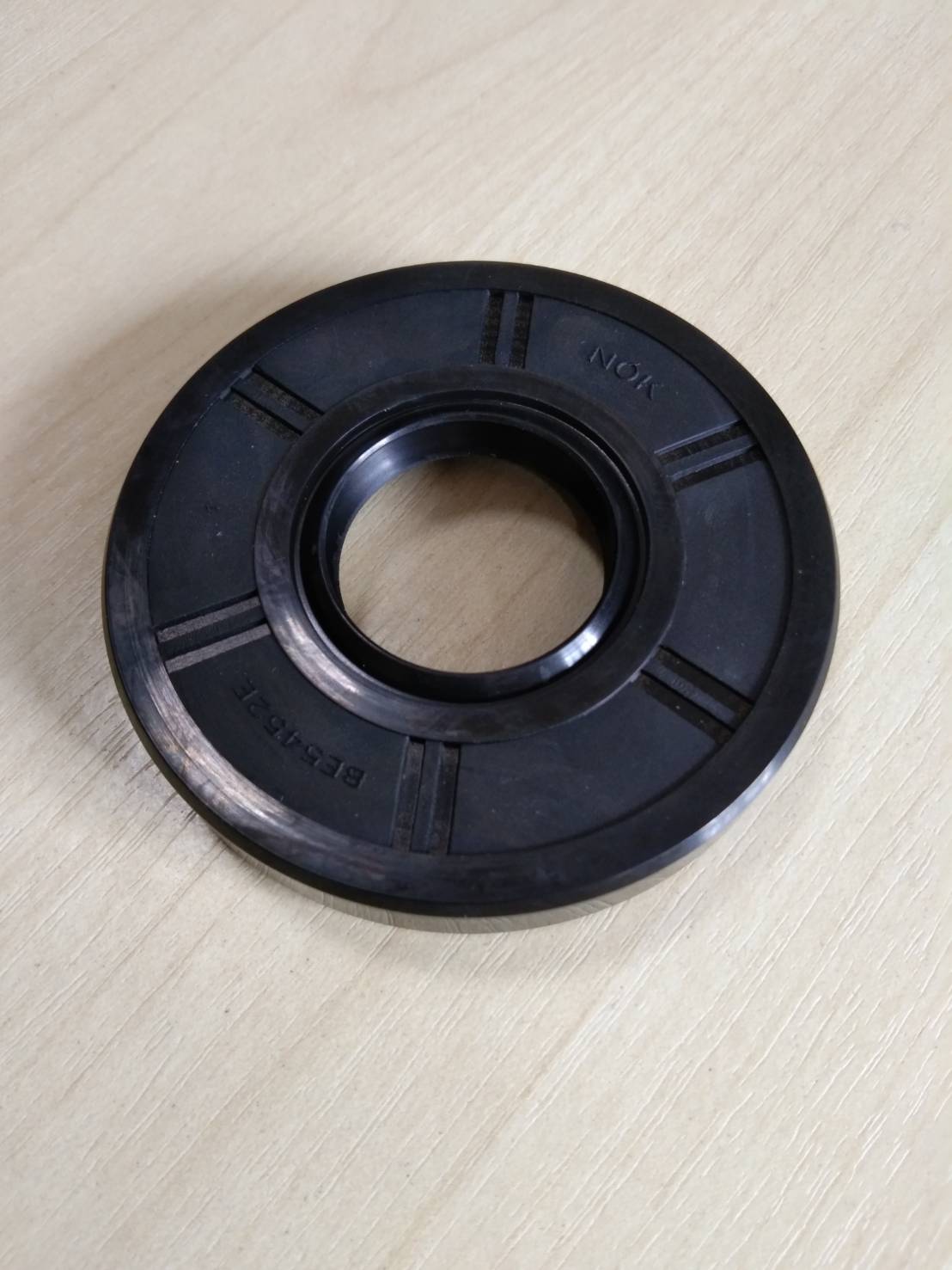 ซีลเดือยหมู M5000,M6040 - SEAL,OIL - parts_shop - ThaiPick