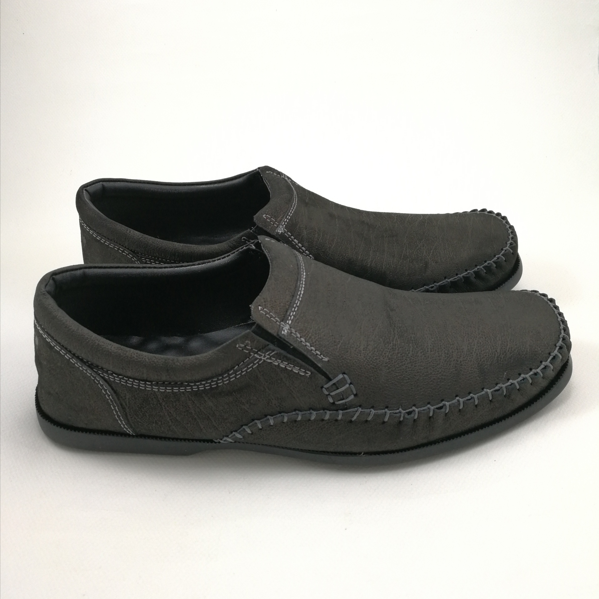 รองเท้าผู้ชาย CAMEL CM-107 - Watana Footwear Company Limited - ThaiPick