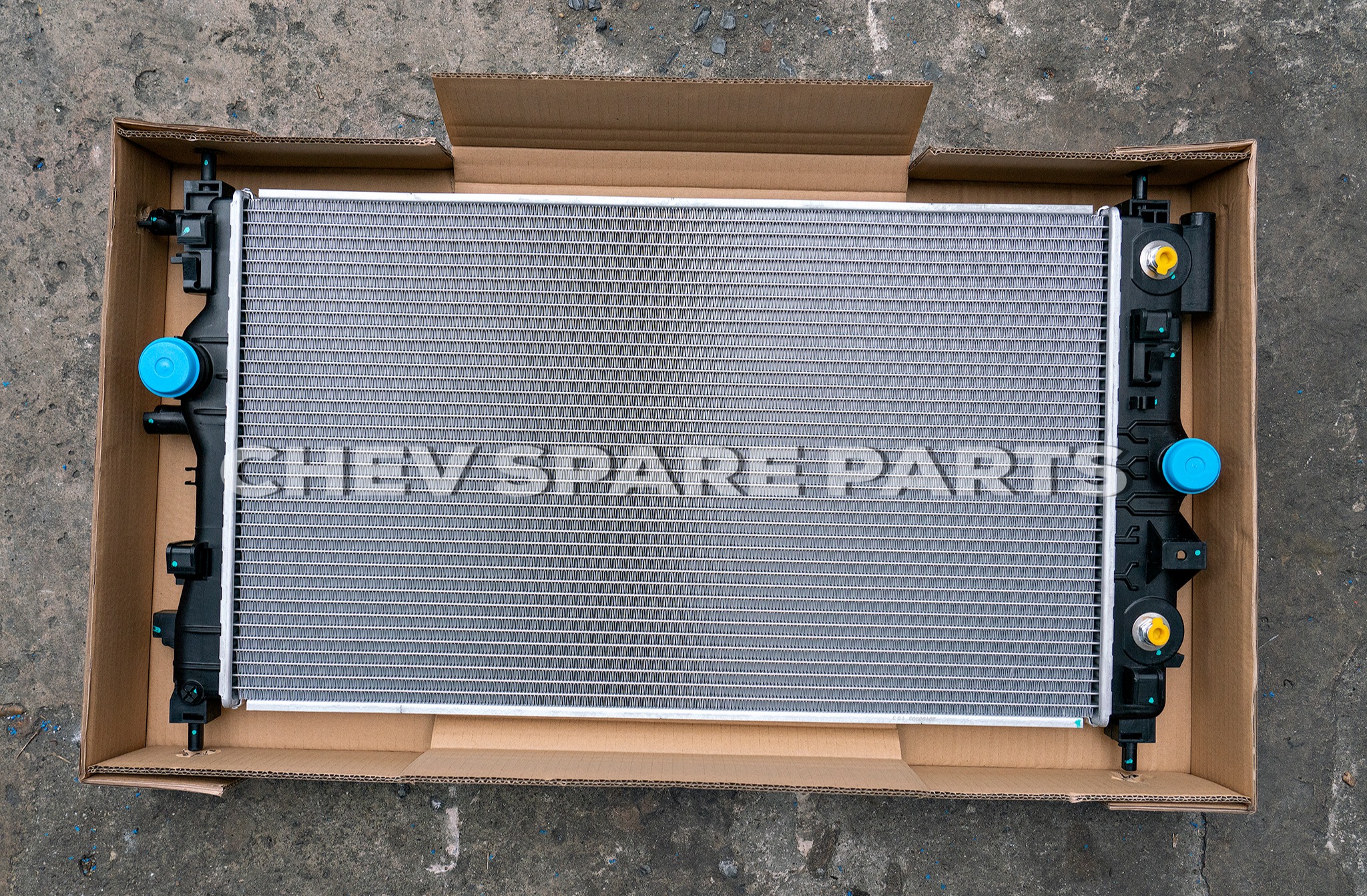 หม้อน้ำ นำเข้า ครูซ 2010 1.8 ดีเซล เบนซิน เกียร์ออโต้ หนา 26มม. แผง ...