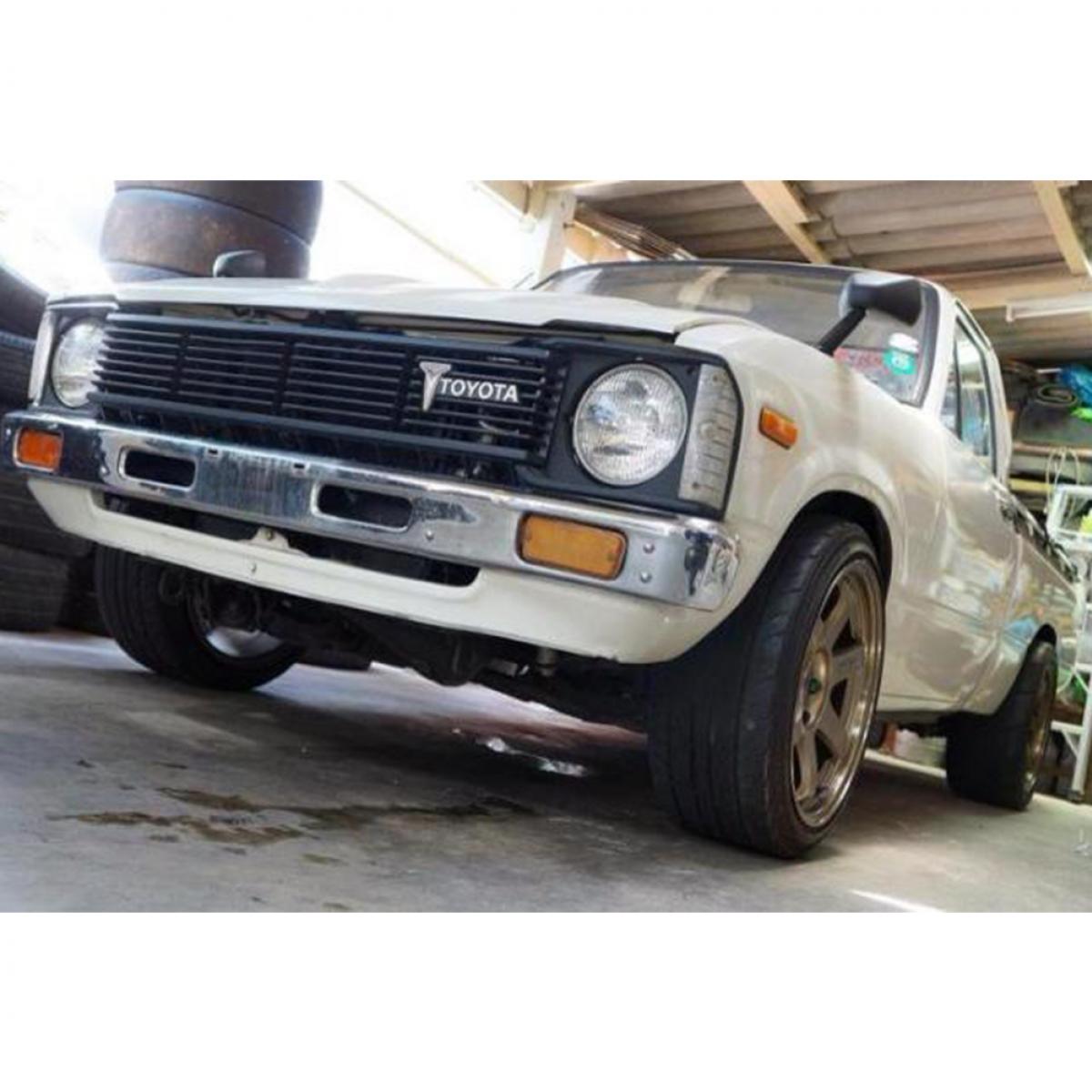 แผงใต้กันชนหน้า กันชนหน้า รุ่น โตโยต้า ไฮลักษ์ TOYOTA HILUX RN30 LN30 ...